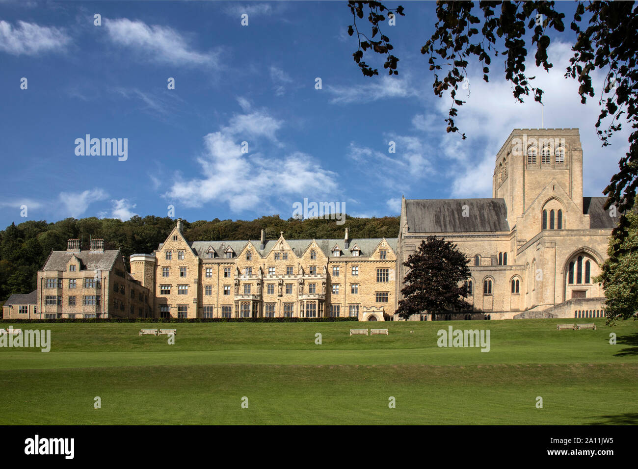 Ampleforth, yorkshire monastery hi-res stock photography and images - Alamy