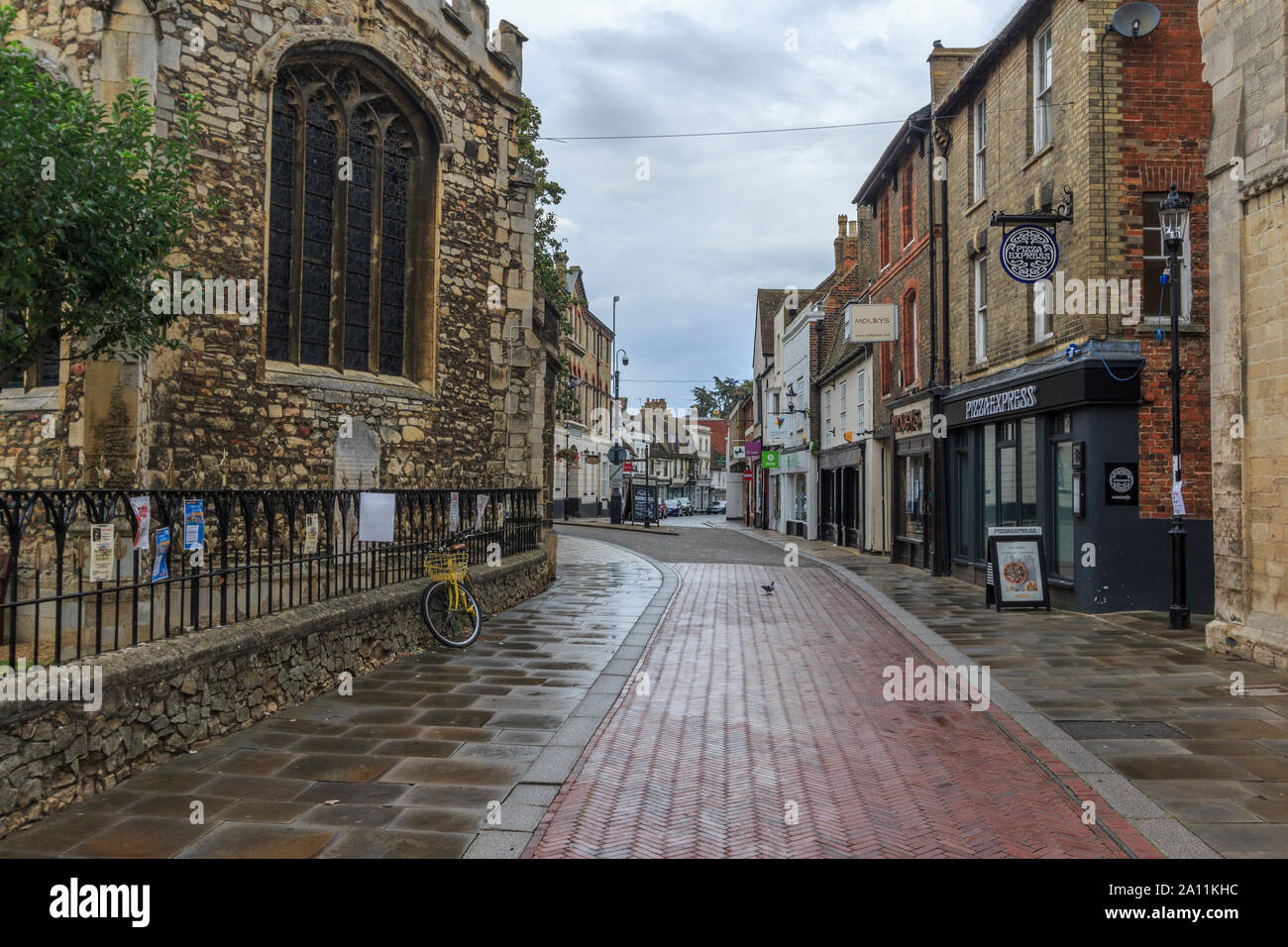 huntingdon town centre all saints church, cambridgeshire, england, uk ...