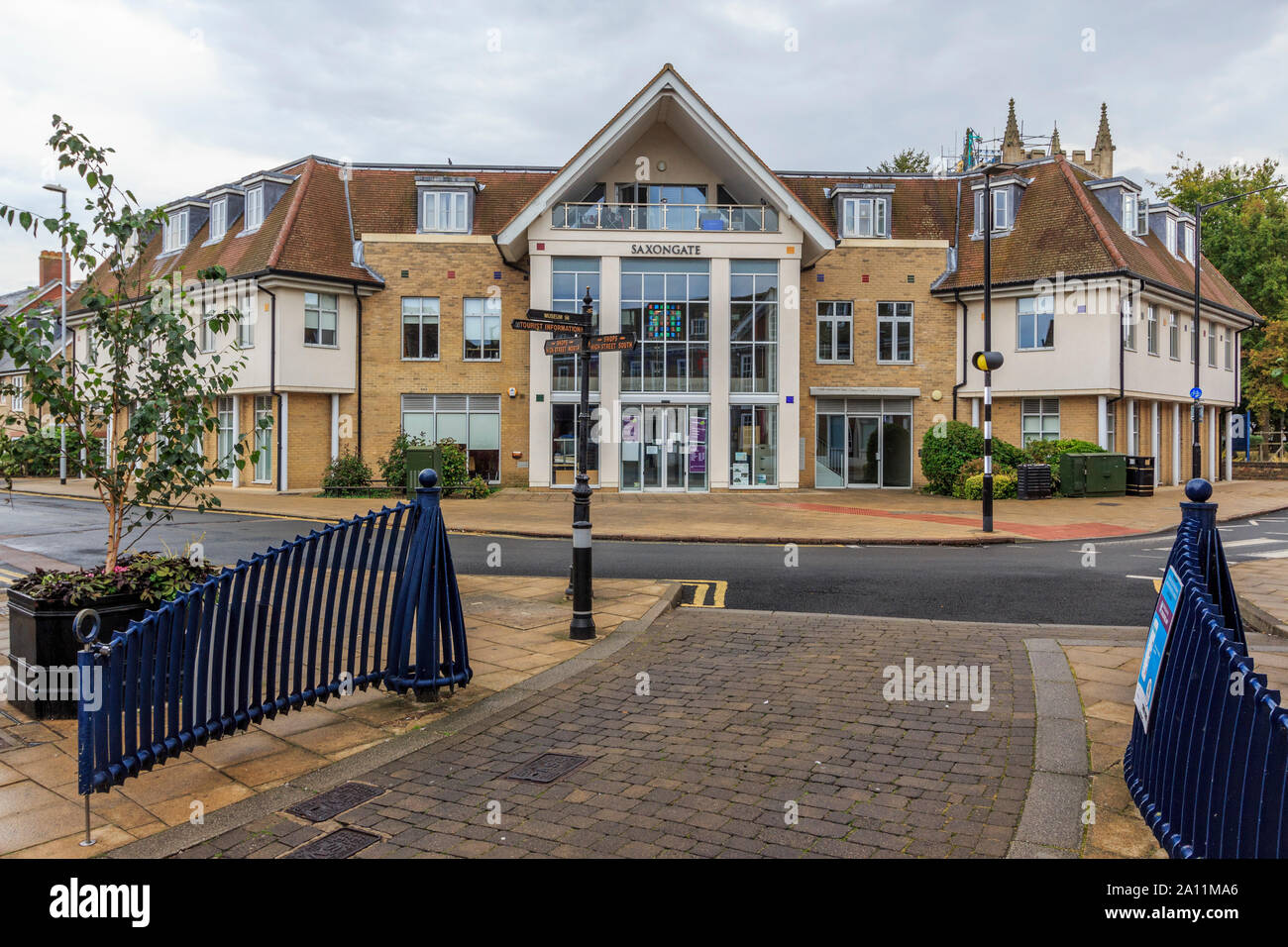 huntingdon town centre high street , cambridgeshire, england, uk, gb ...
