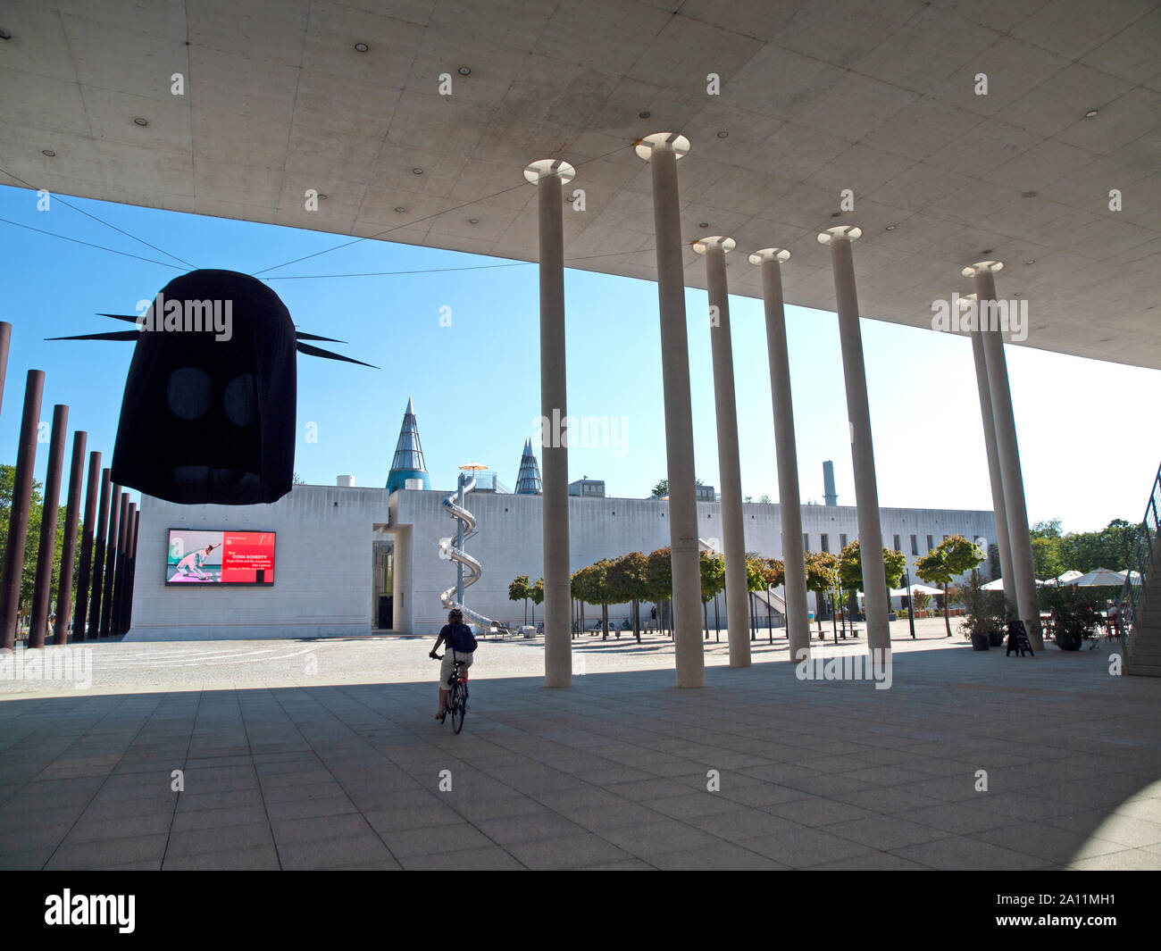 The Kunstmuseum in Bonn, Germany Stock Photo - Alamy