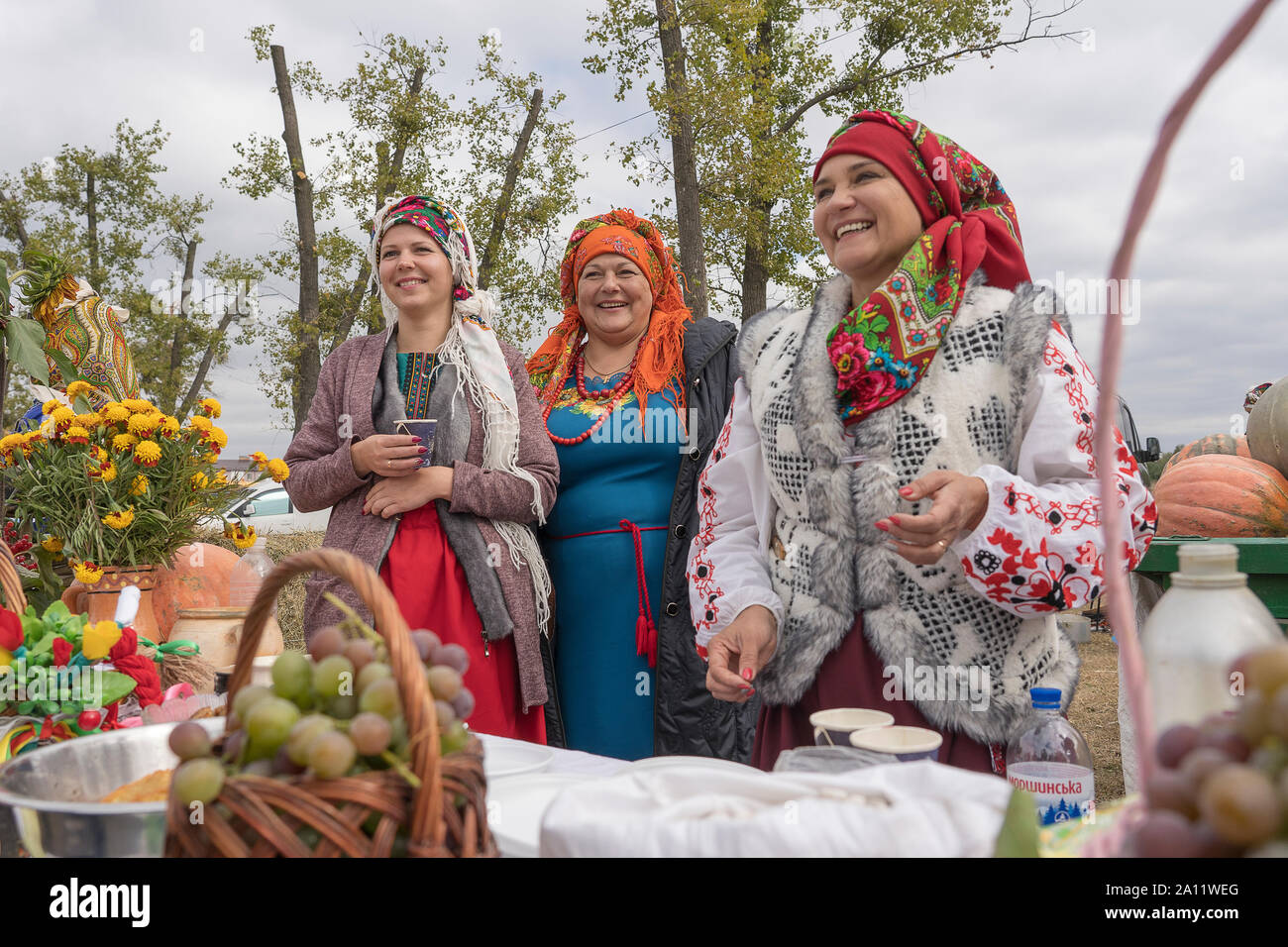 Slavuta, Ukraine - september 22, 2019 : Ukrainian women in national ...