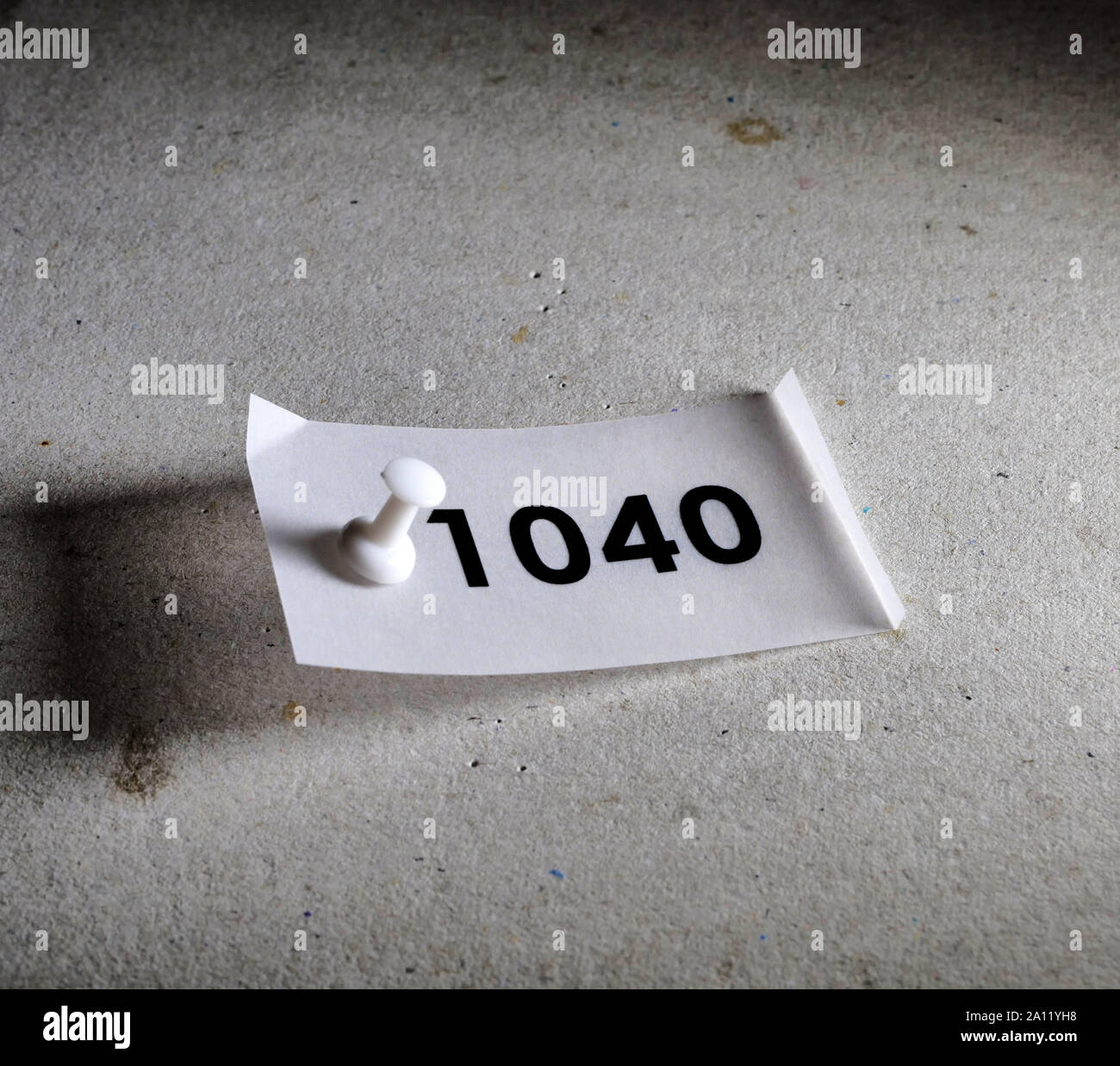 Tax form 1040 close up hi-res stock photography and images - Alamy