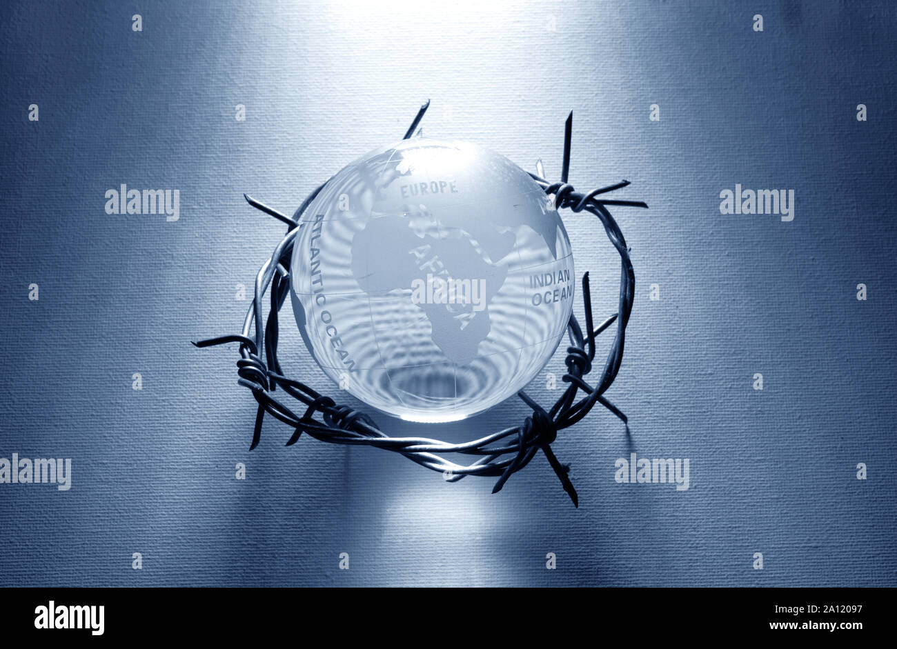 Global refugee crisis hi-res stock photography and images - Alamy