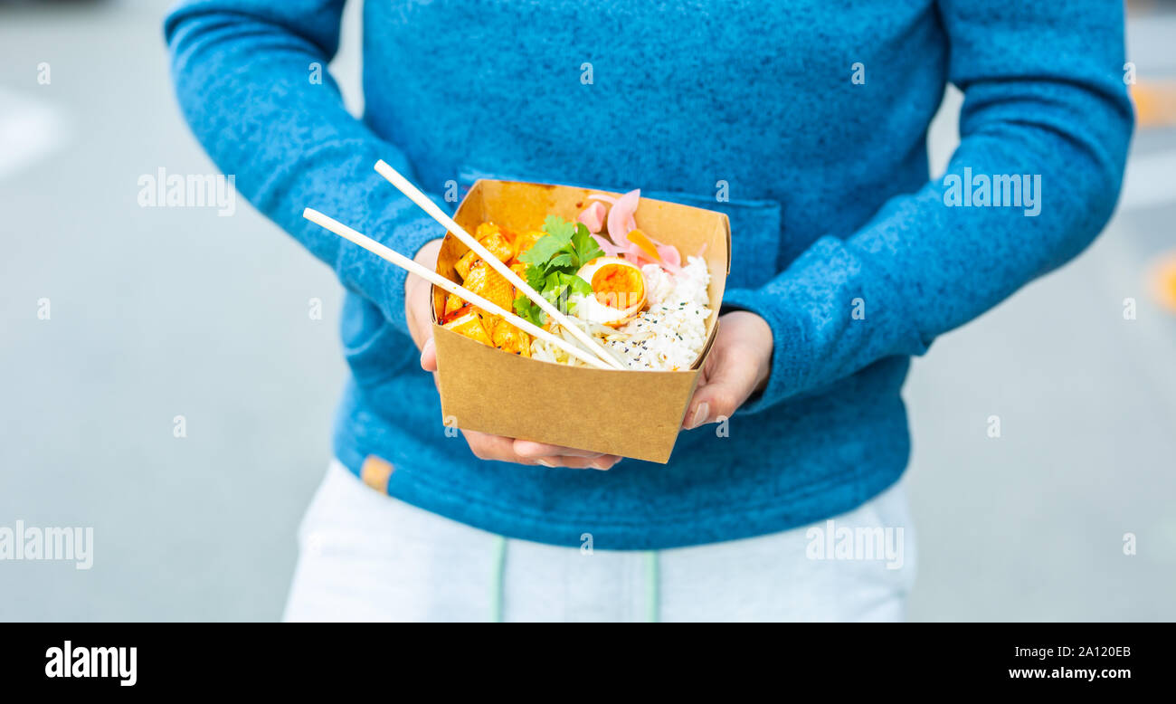Mans lunch box hi-res stock photography and images - Alamy