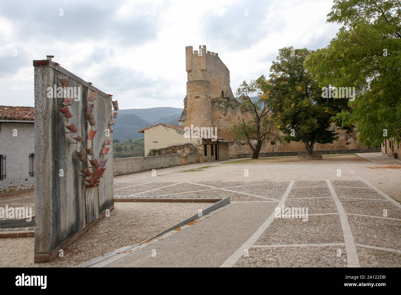 Frias Castle, Frias, Spain Stock Photo - Alamy