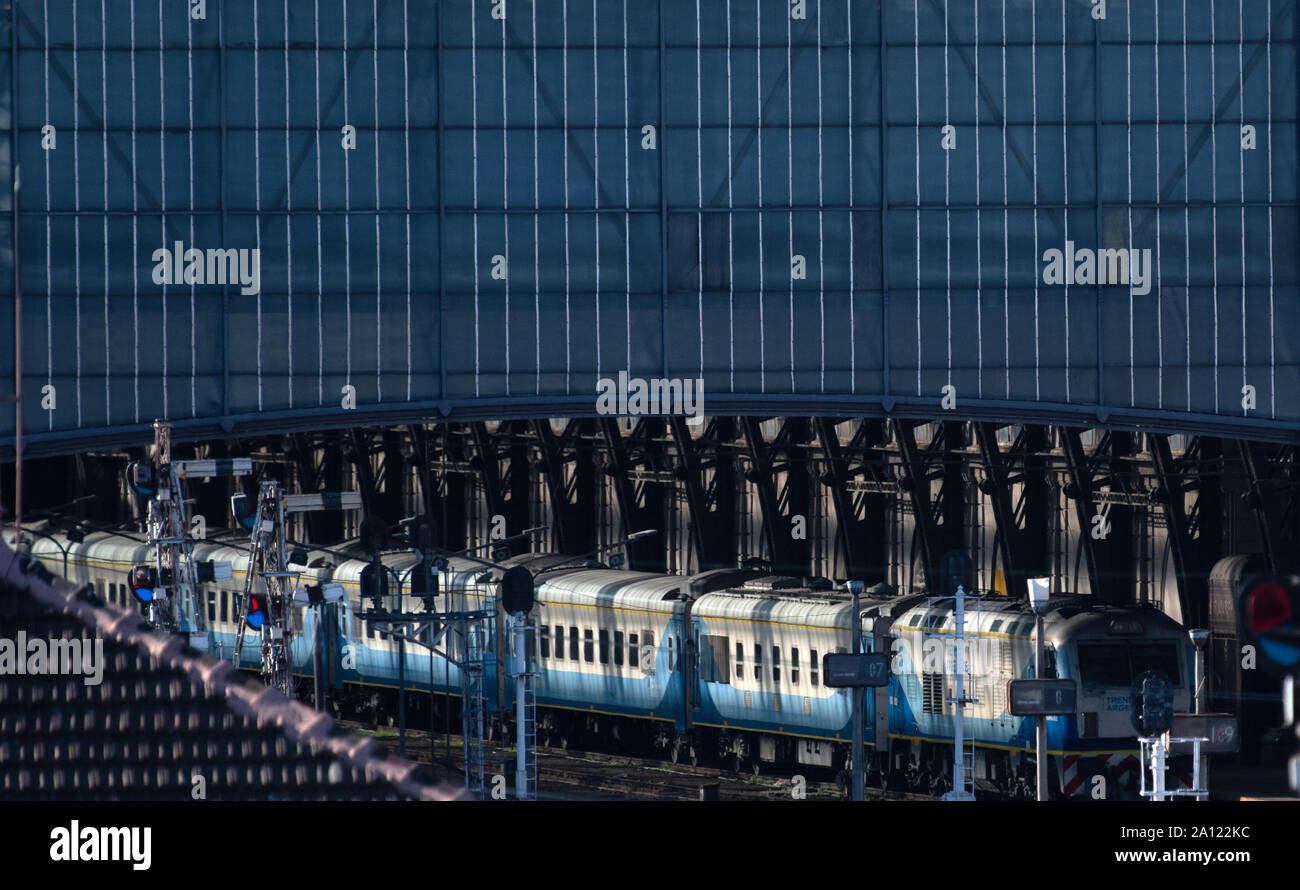 Retiro train station in hi-res stock photography and images - Alamy