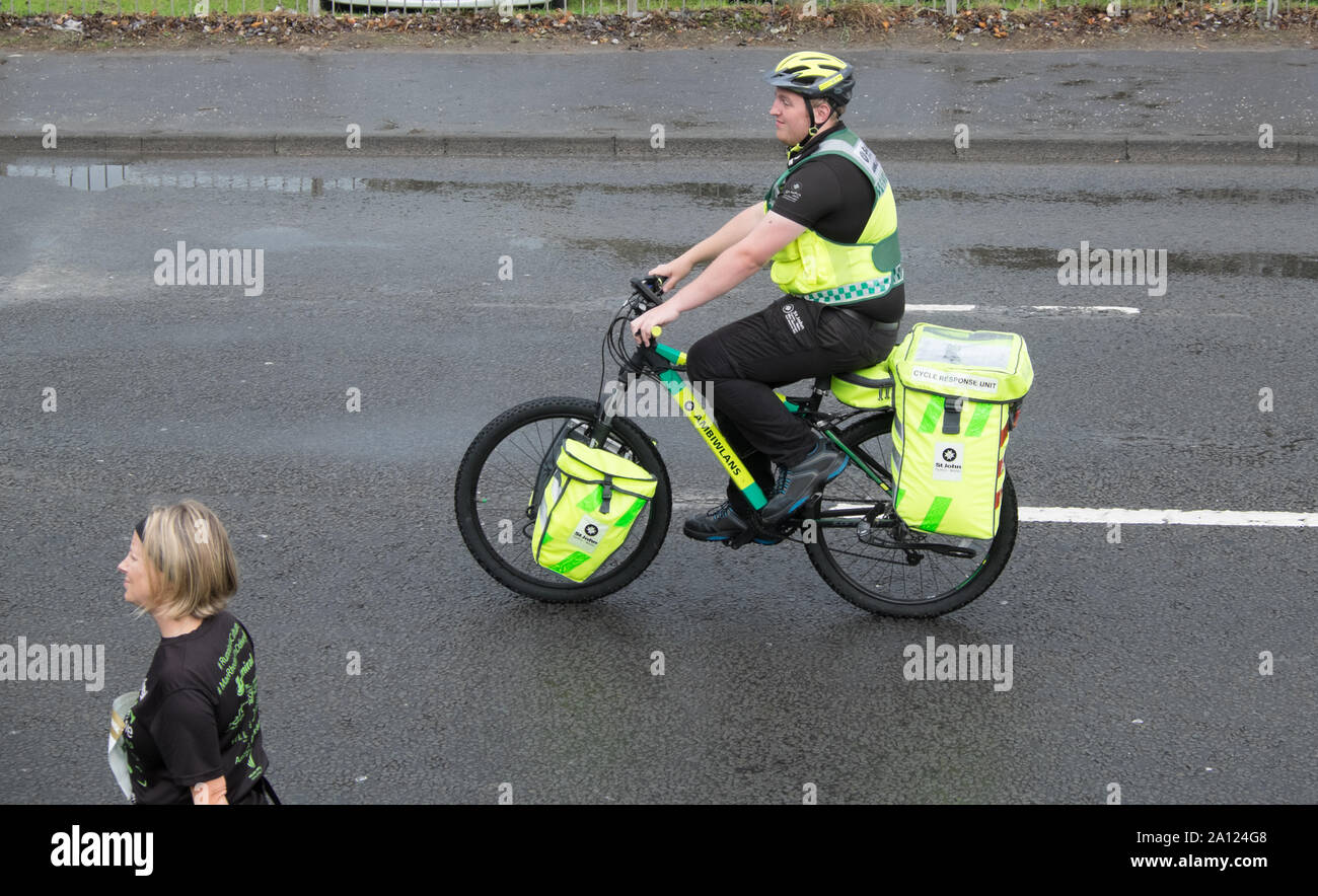 First responder bicycle hi-res stock photography and images - Alamy