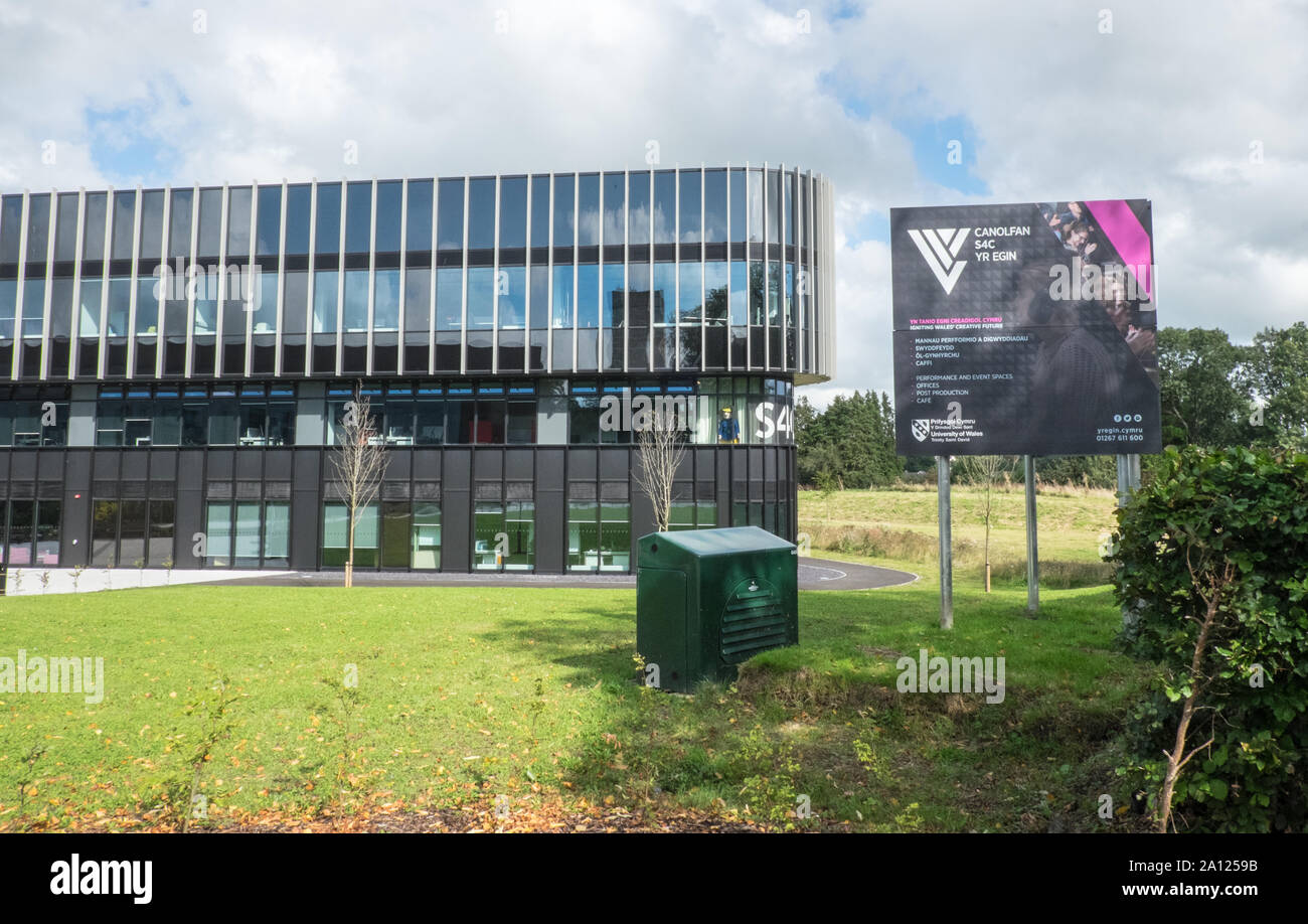 S4c hq hi-res stock photography and images - Alamy