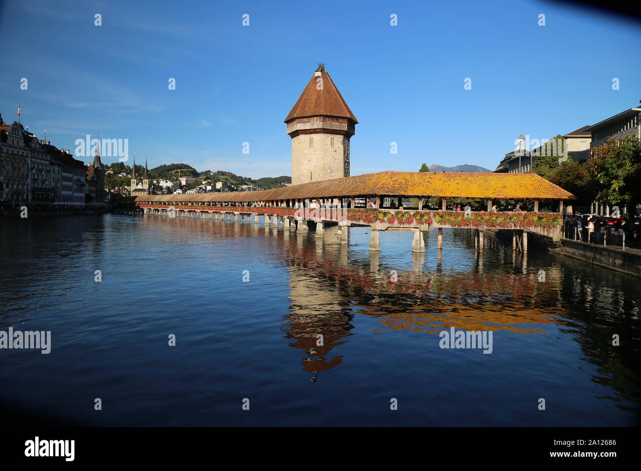 Kapellbrücke (Chapel Bridge), Lucerne, Switzerland Stock Photo - Alamy