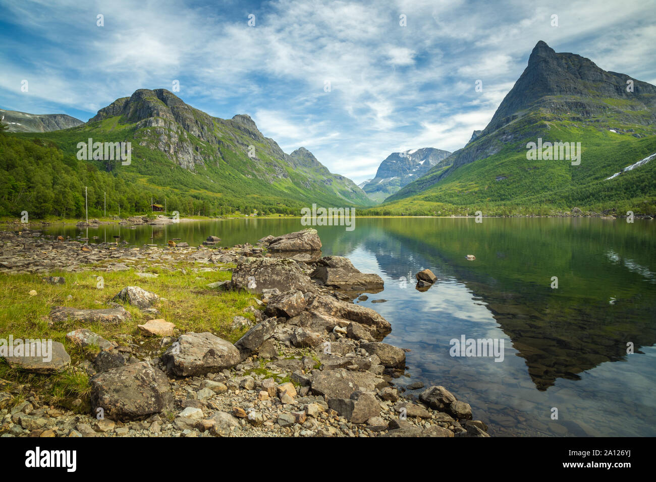 Innerdalen valley in Trollheimen mountains, Norway. Trollheimen ...