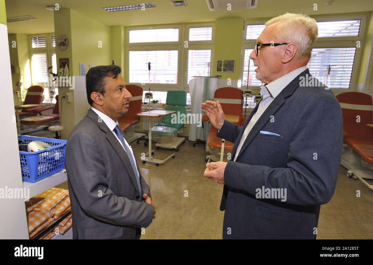 Doctor Saif Al Yaarubi of Oman Medical Specialty Board (OMSB) and ...