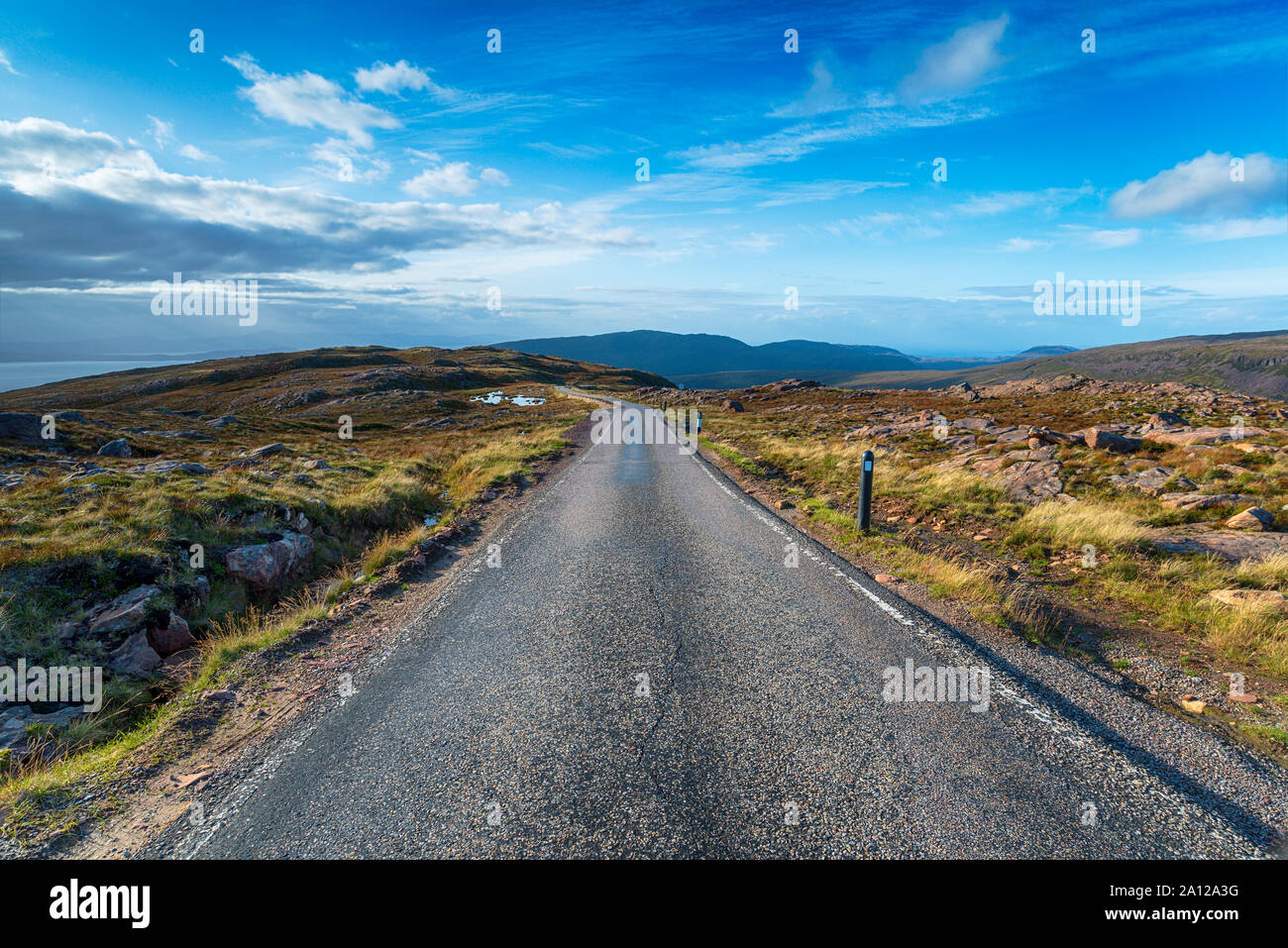 Mountain pass at applecross hi-res stock photography and images - Alamy