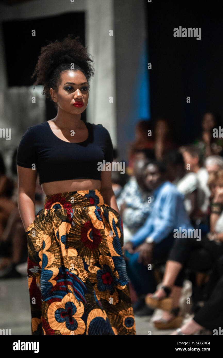 African inspired designs hi-res stock photography and images - Alamy