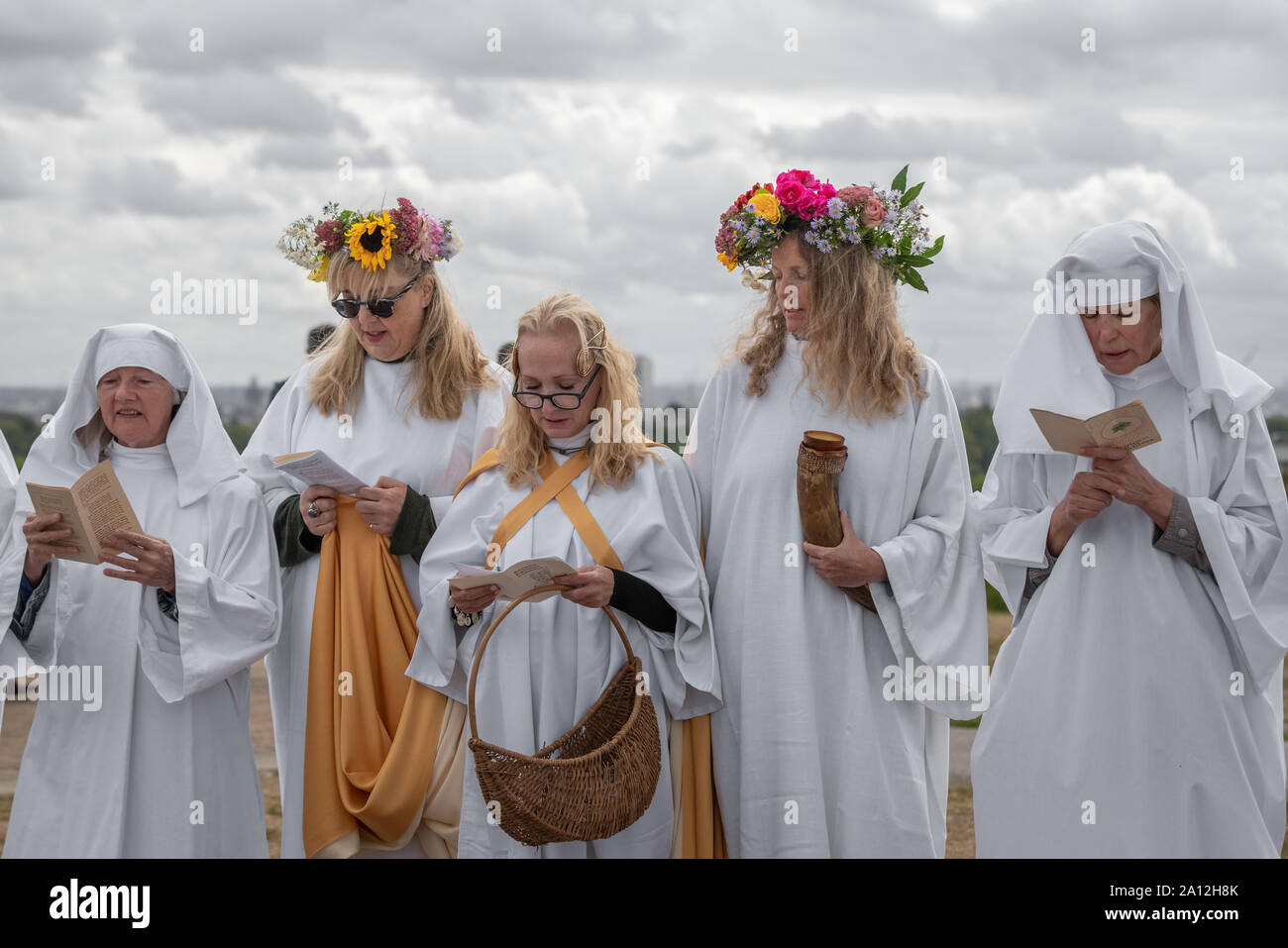 Druid order of london hi-res stock photography and images - Alamy