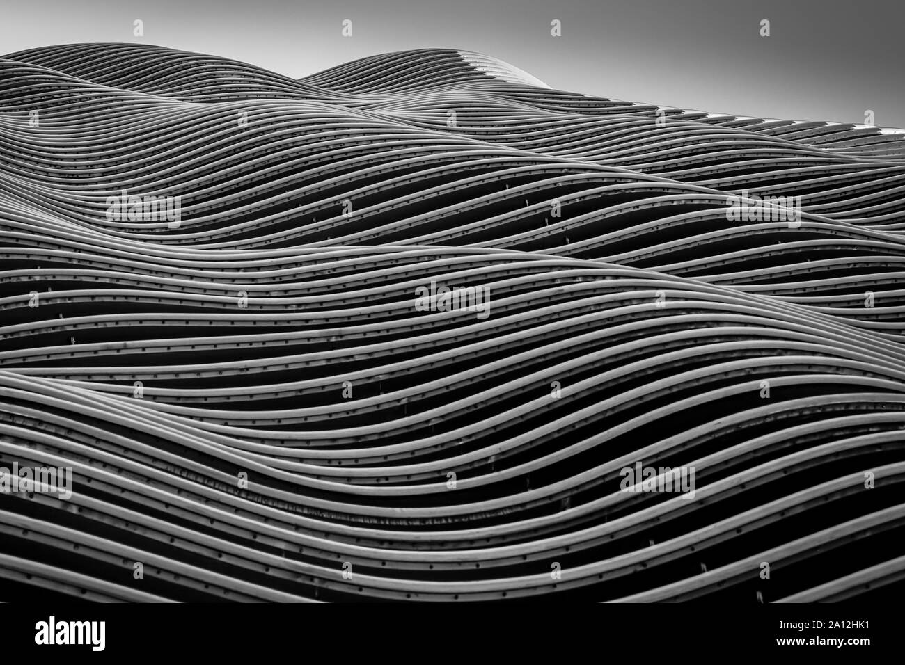 Wave pattern architecture hi-res stock photography and images - Alamy
