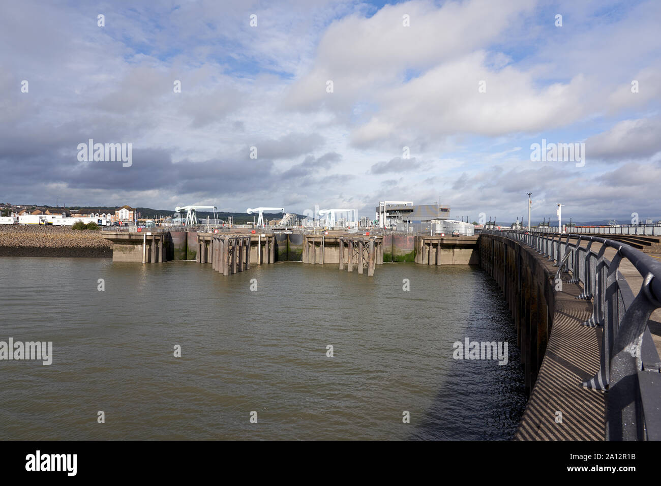 The barrage at Cardiff Bay, South Wales Stock Photo - Alamy