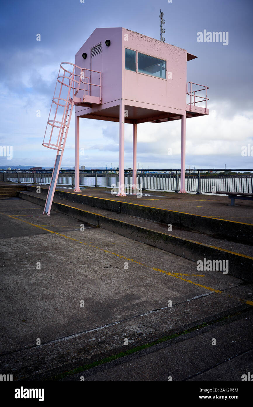 Cardiff docks hi-res stock photography and images - Alamy