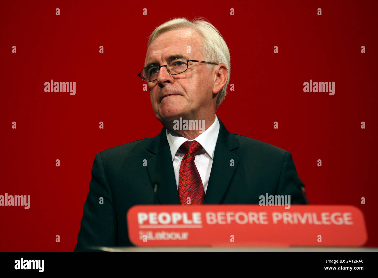 John mcdonnell labour mp heathrow hi-res stock photography and images ...