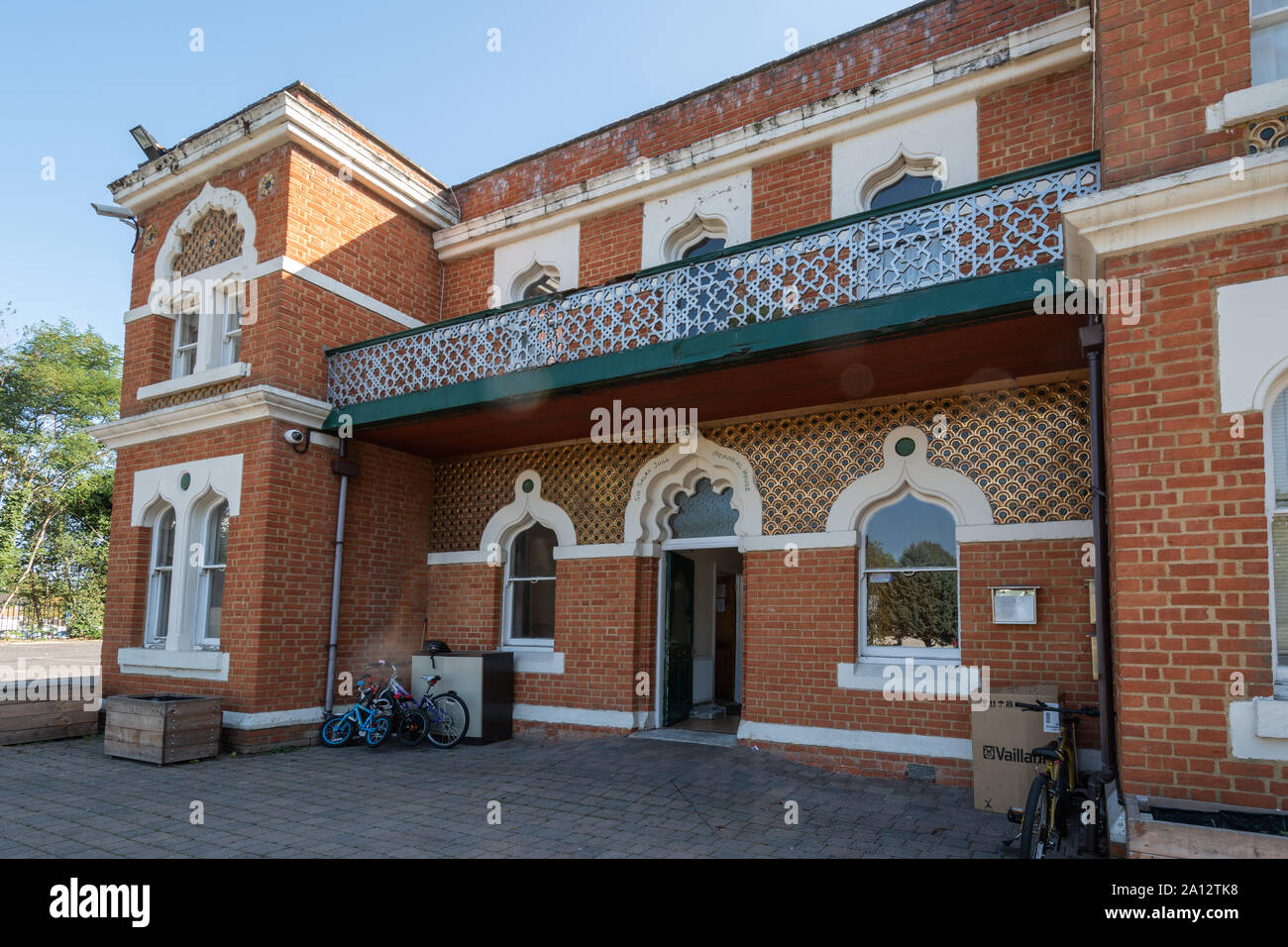 The Sir Salar Jung Memorial House at the Shah Jahan Mosque in Woking ...