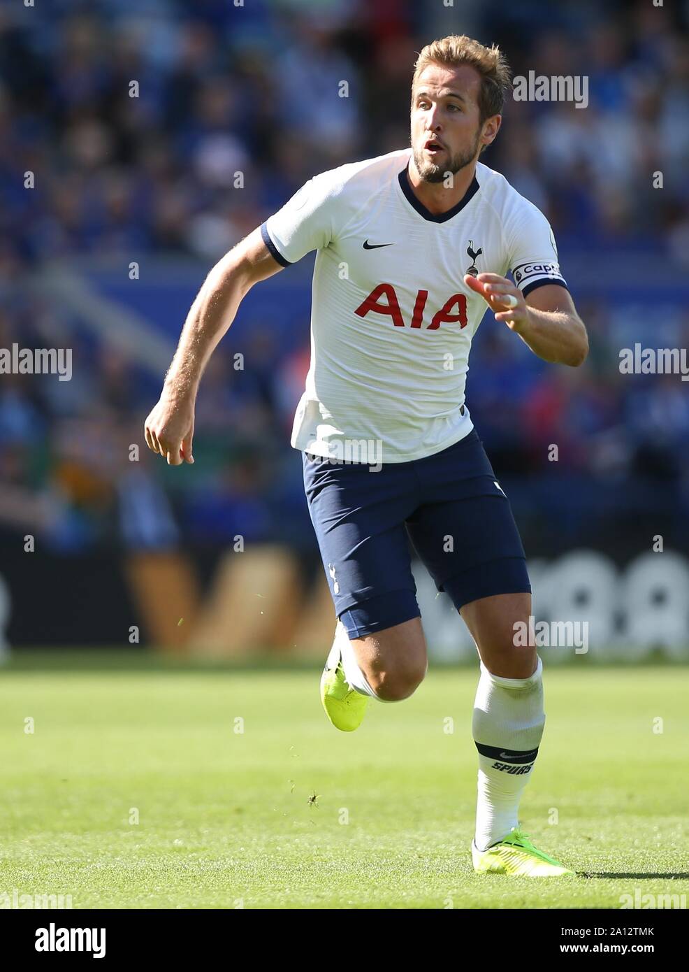 Harry kane tottenham premier league hi-res stock photography and images ...