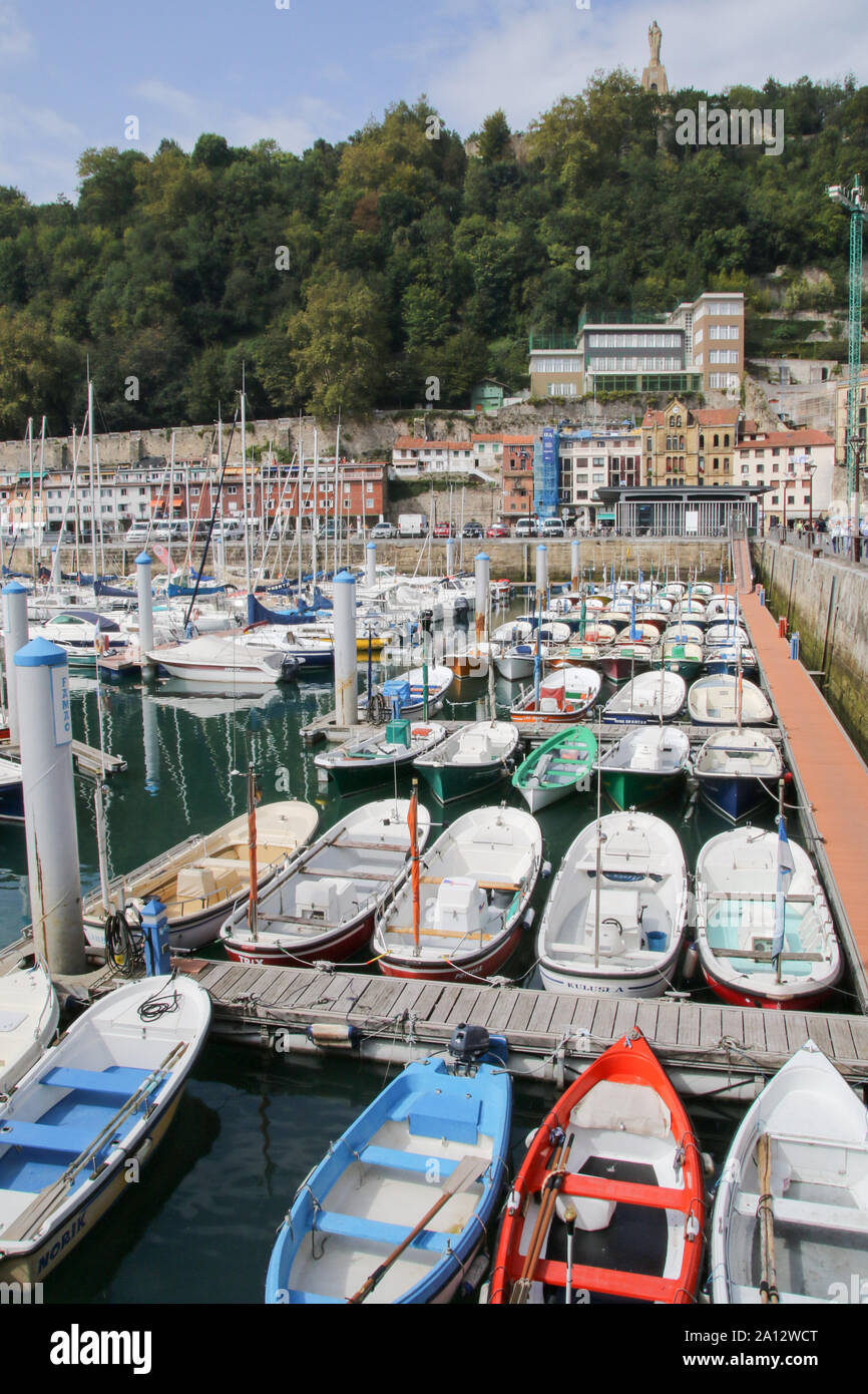 Mota castle san sebastian hi-res stock photography and images - Alamy