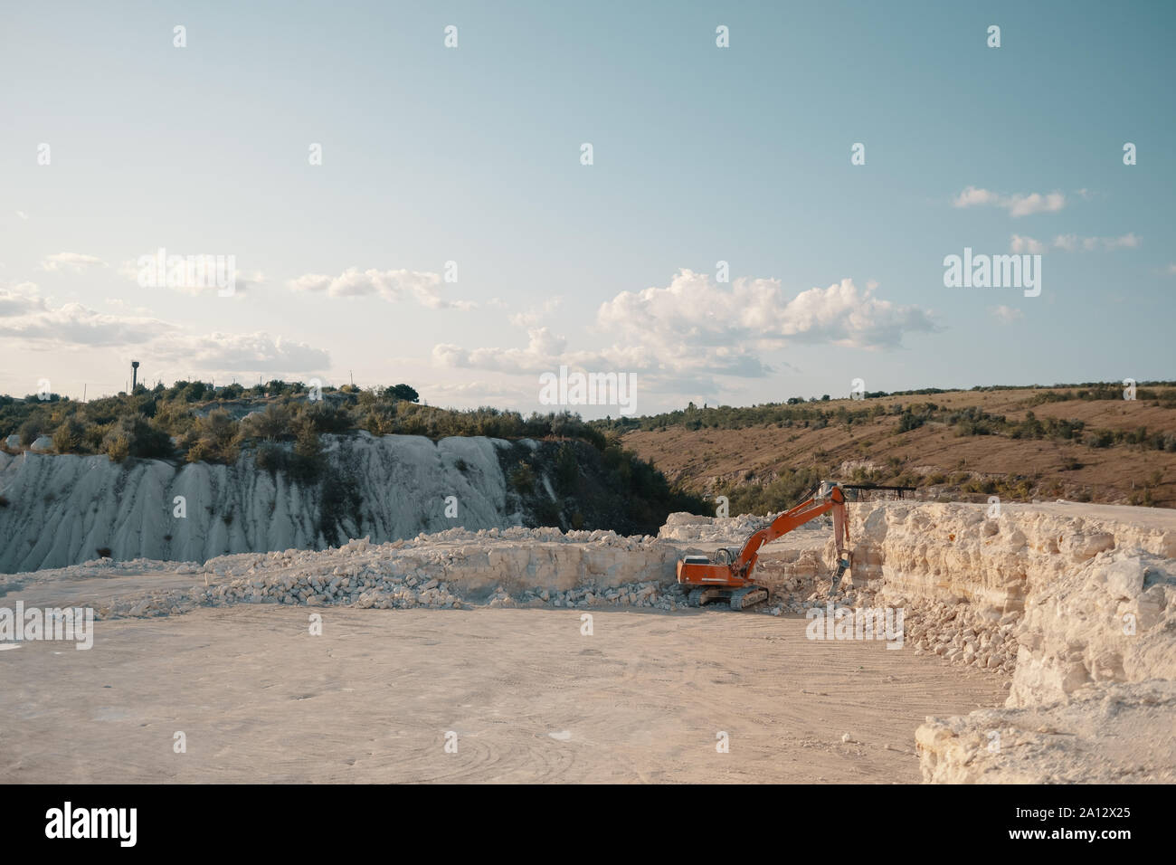 Heavy machinery in quarry. Building materials mining Stock Photo - Alamy