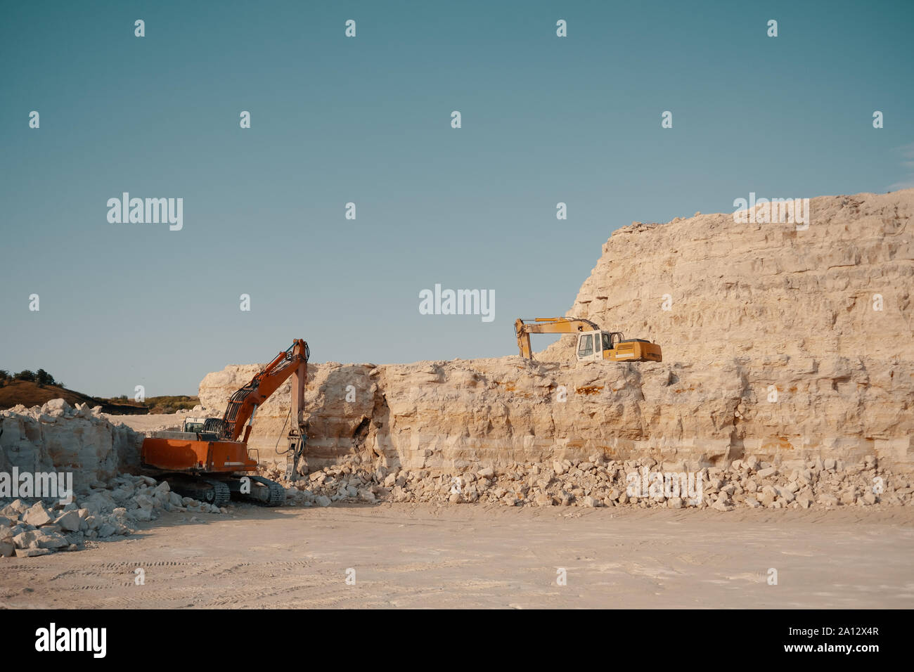 Heavy machinery in quarry. Building materials mining Stock Photo - Alamy