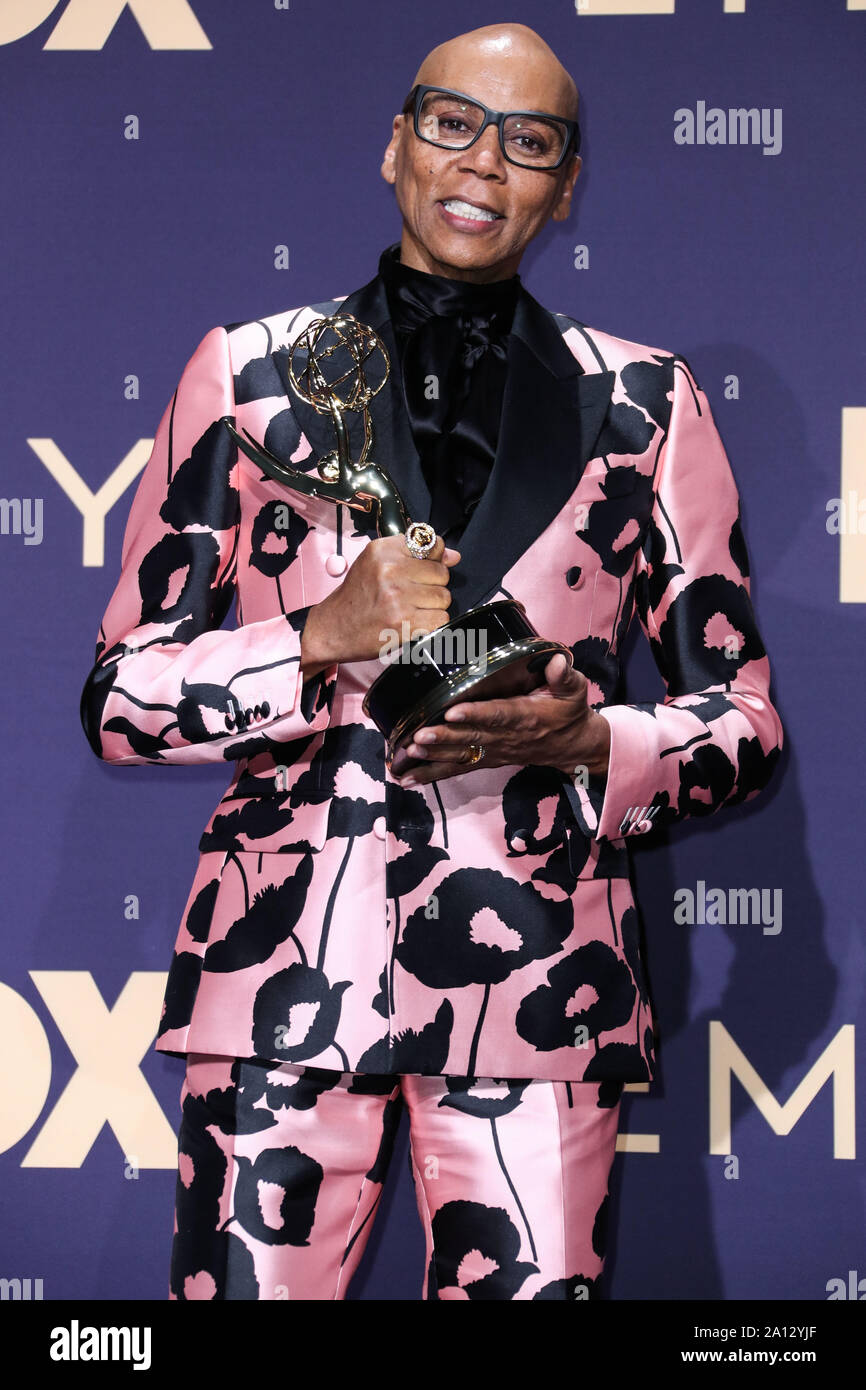Rupaul poses hi-res stock photography and images - Alamy