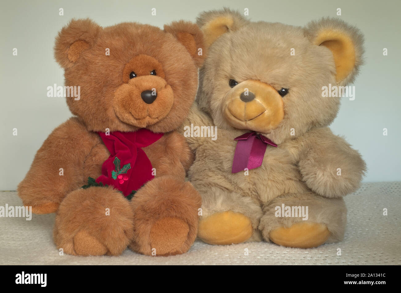Childrens teddy bears hi-res stock photography and images - Alamy