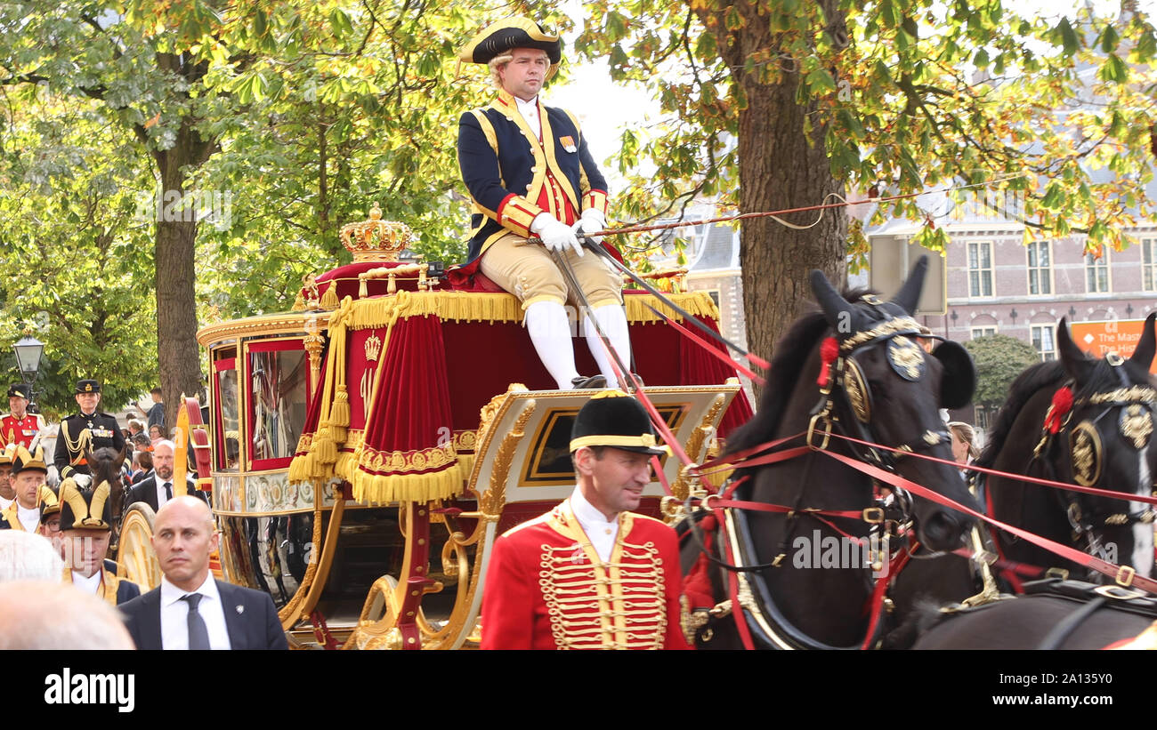 Kings guard horse hi-res stock photography and images - Alamy