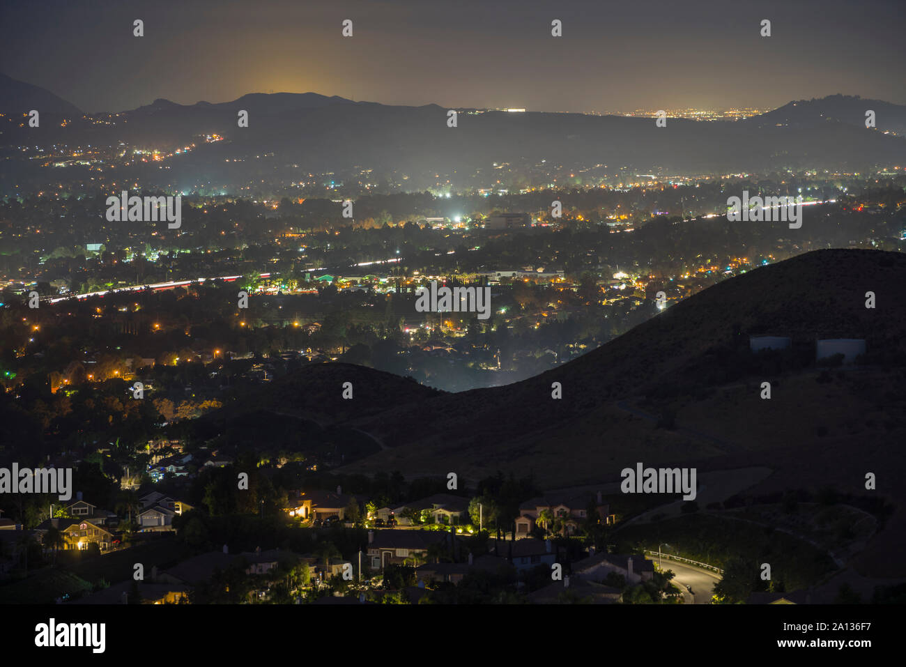 Suburb night hi-res stock photography and images - Alamy