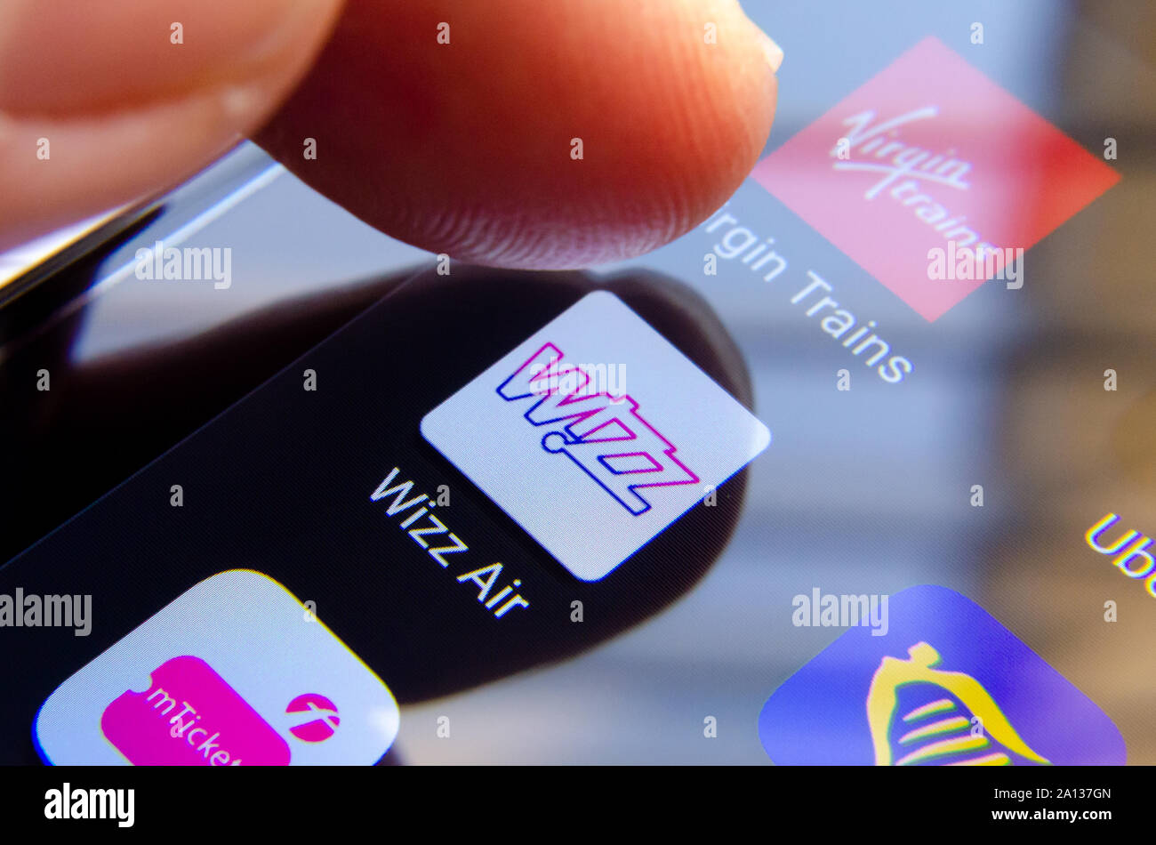 Wizz air logo hi-res stock photography and images - Alamy