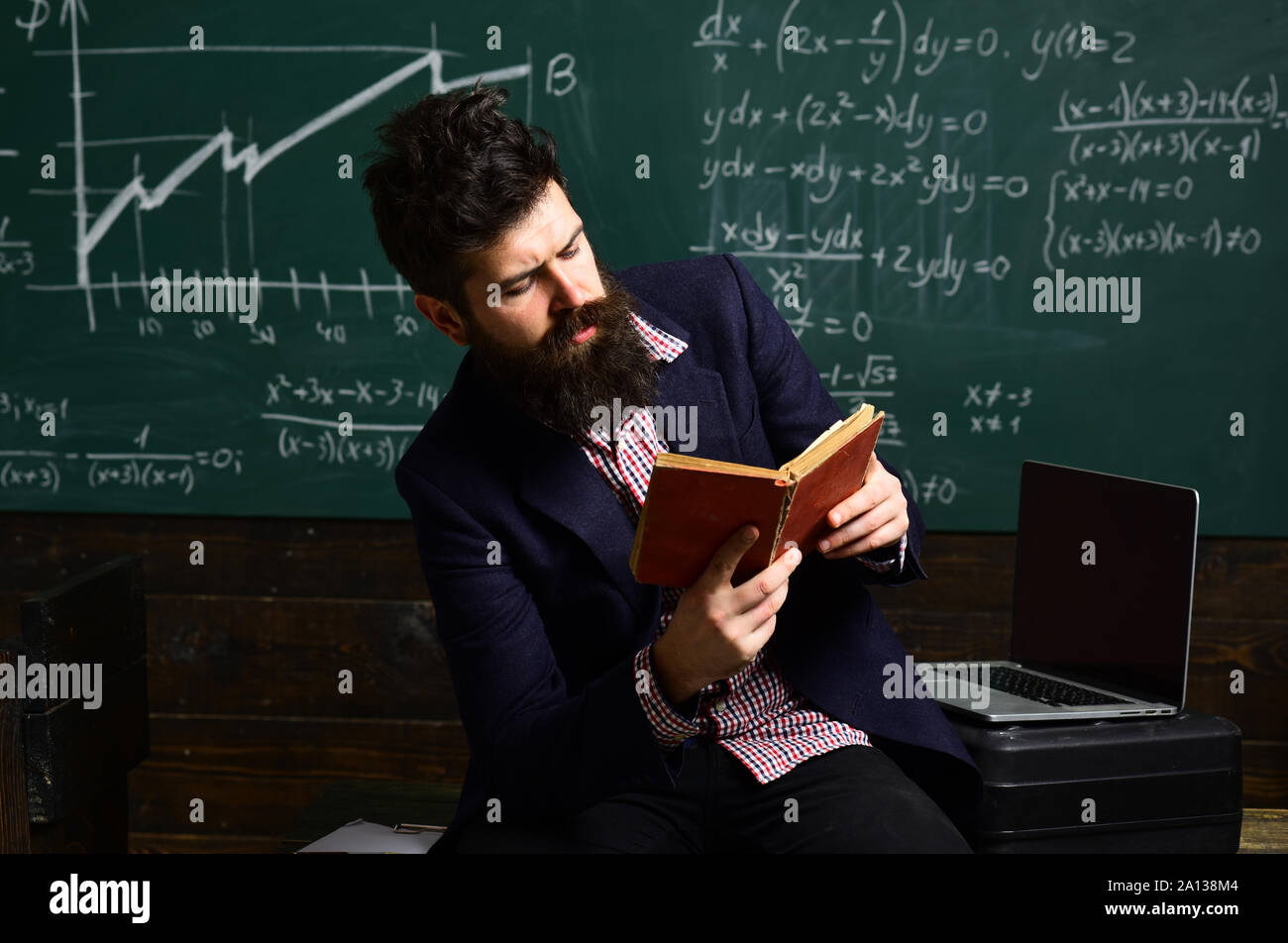 University male speaker conducts business training. Awesome teachers ...