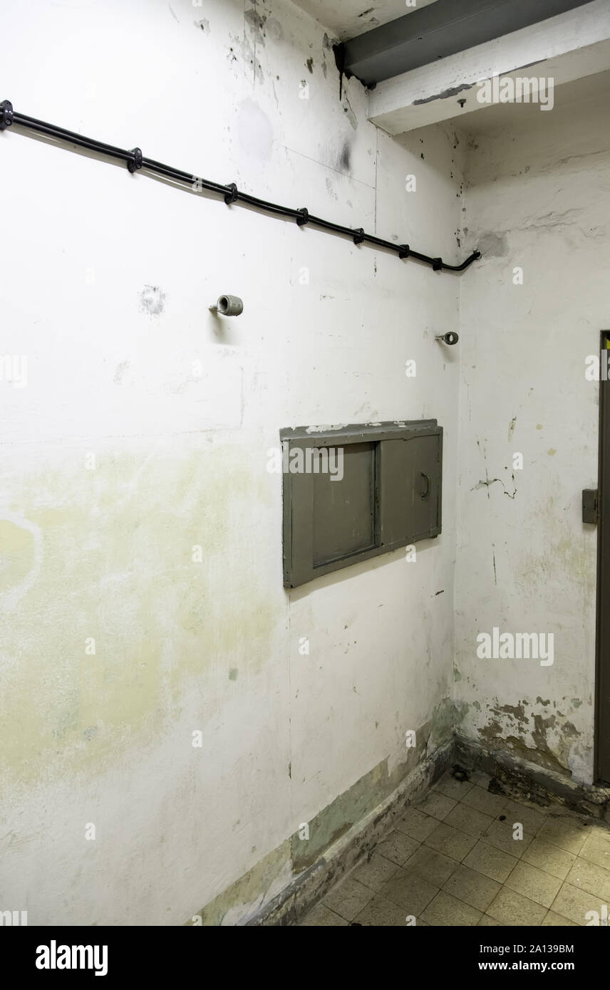 Old jail cells detail hi-res stock photography and images - Alamy