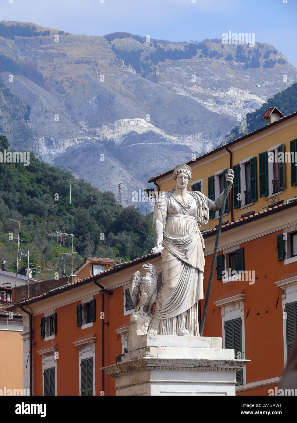 Maria Beatrice d'Este statue, Carrara, Tuscany, Italy, Europe Stock ...