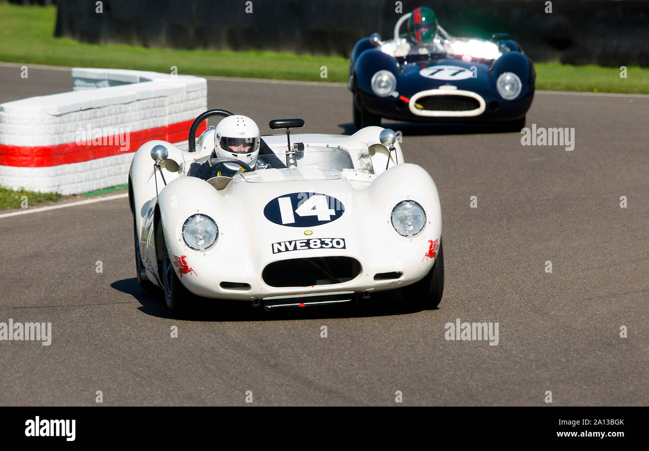 1958 Lister-Chevrolet 'Knobbly' driven by Geraint Owen in the Sussex ...