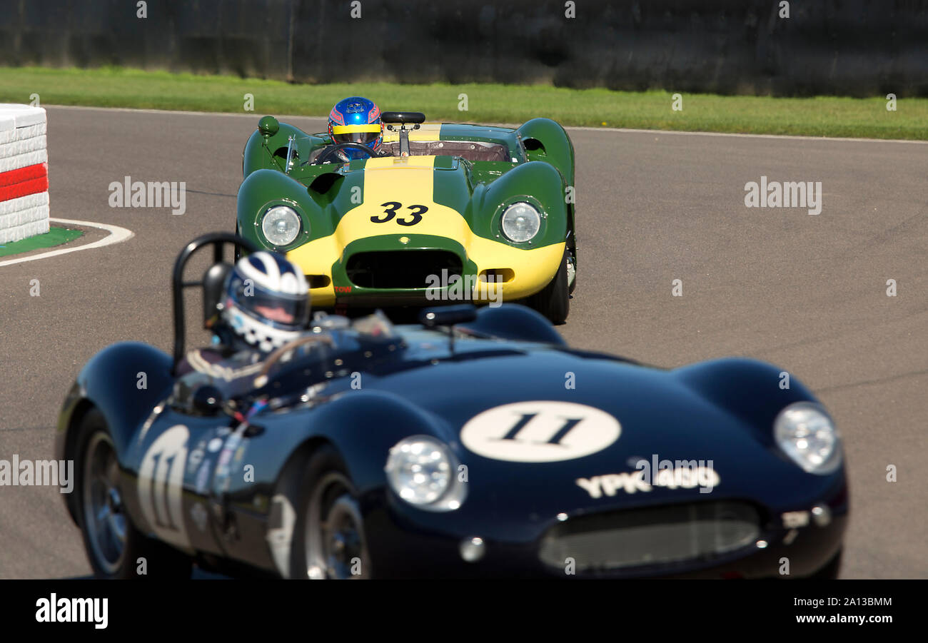 1959 Lister-Jaguar 'Knobbly' (car number 33), driven by Jon Minshaw in ...
