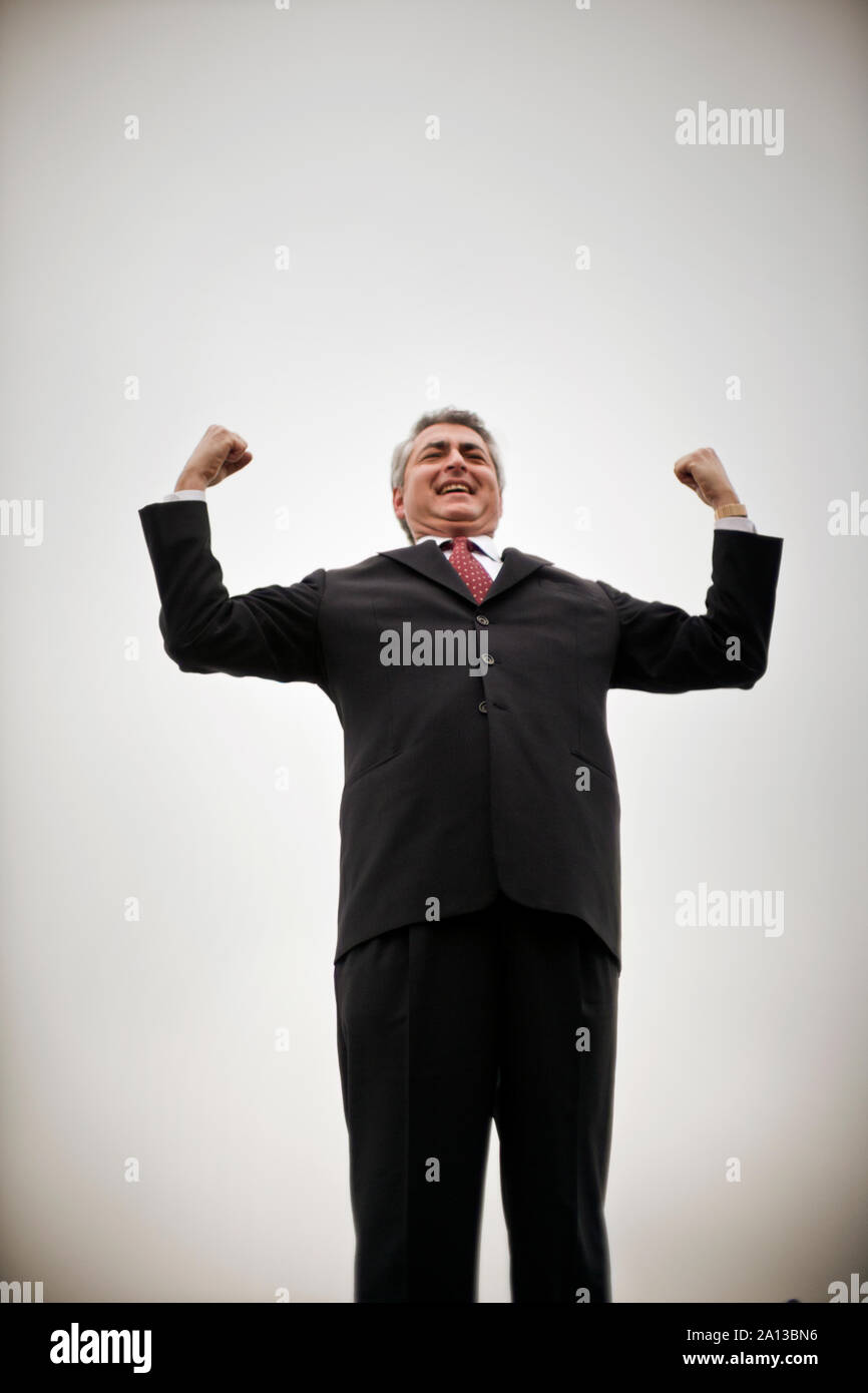 Flexes biceps hi-res stock photography and images - Alamy