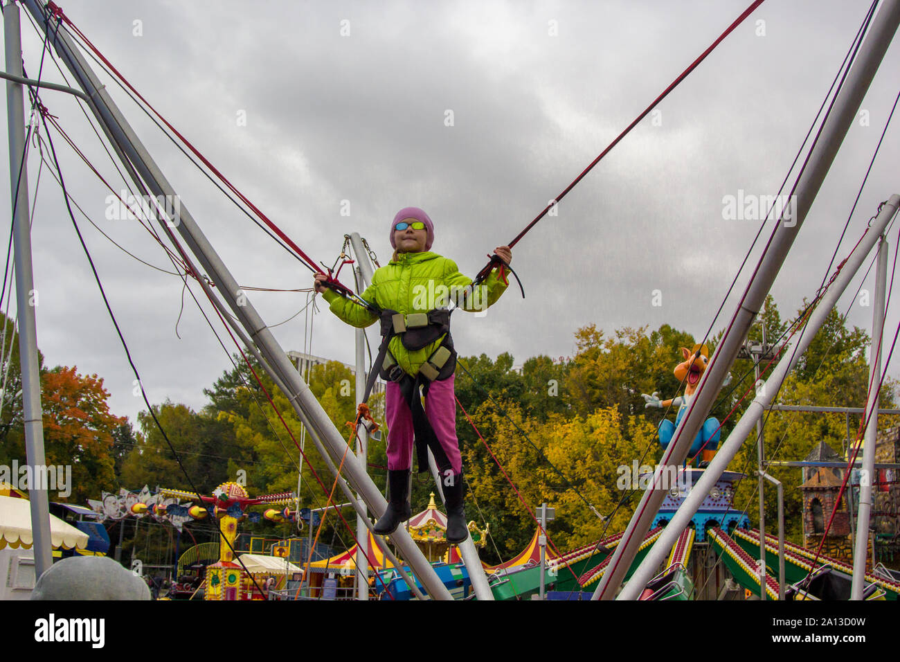 Band trampoline hi-res stock photography and images - Alamy