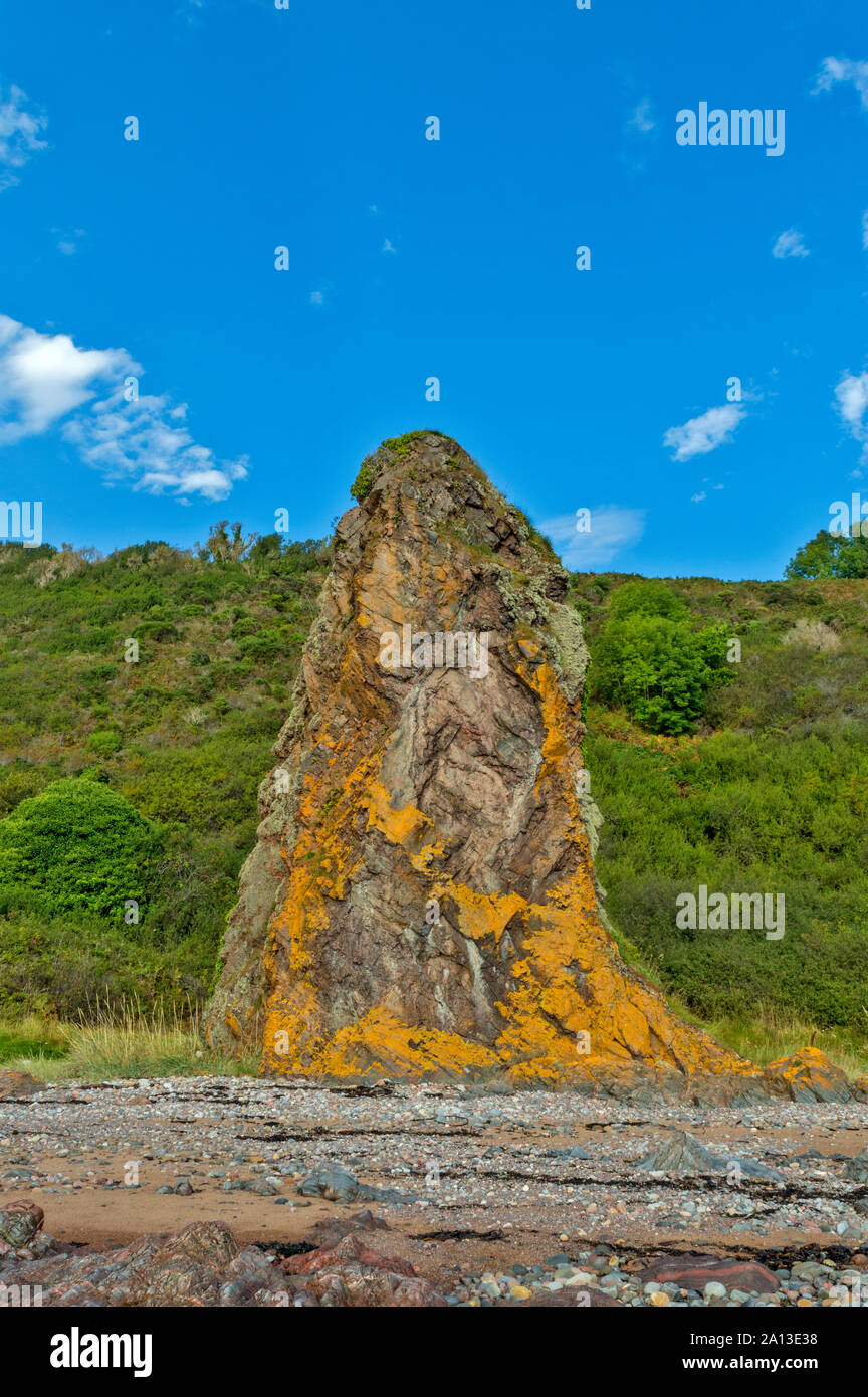 Rosemarkie beach caves hi-res stock photography and images - Alamy
