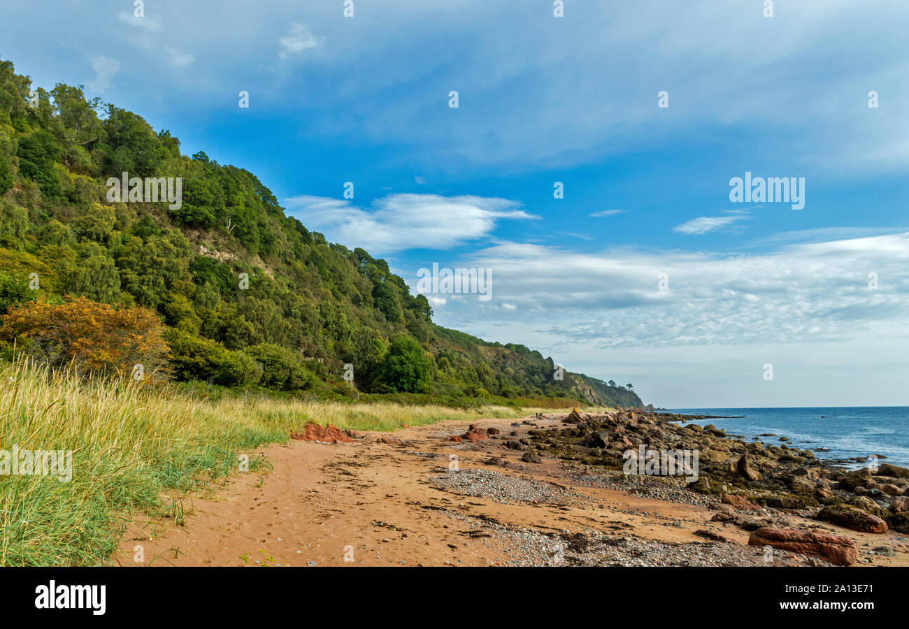 Rosemarkie beach caves hi-res stock photography and images - Alamy