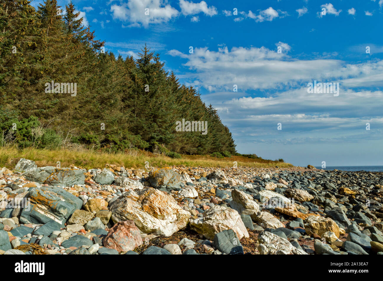 Rosemarkie beach caves hi-res stock photography and images - Alamy