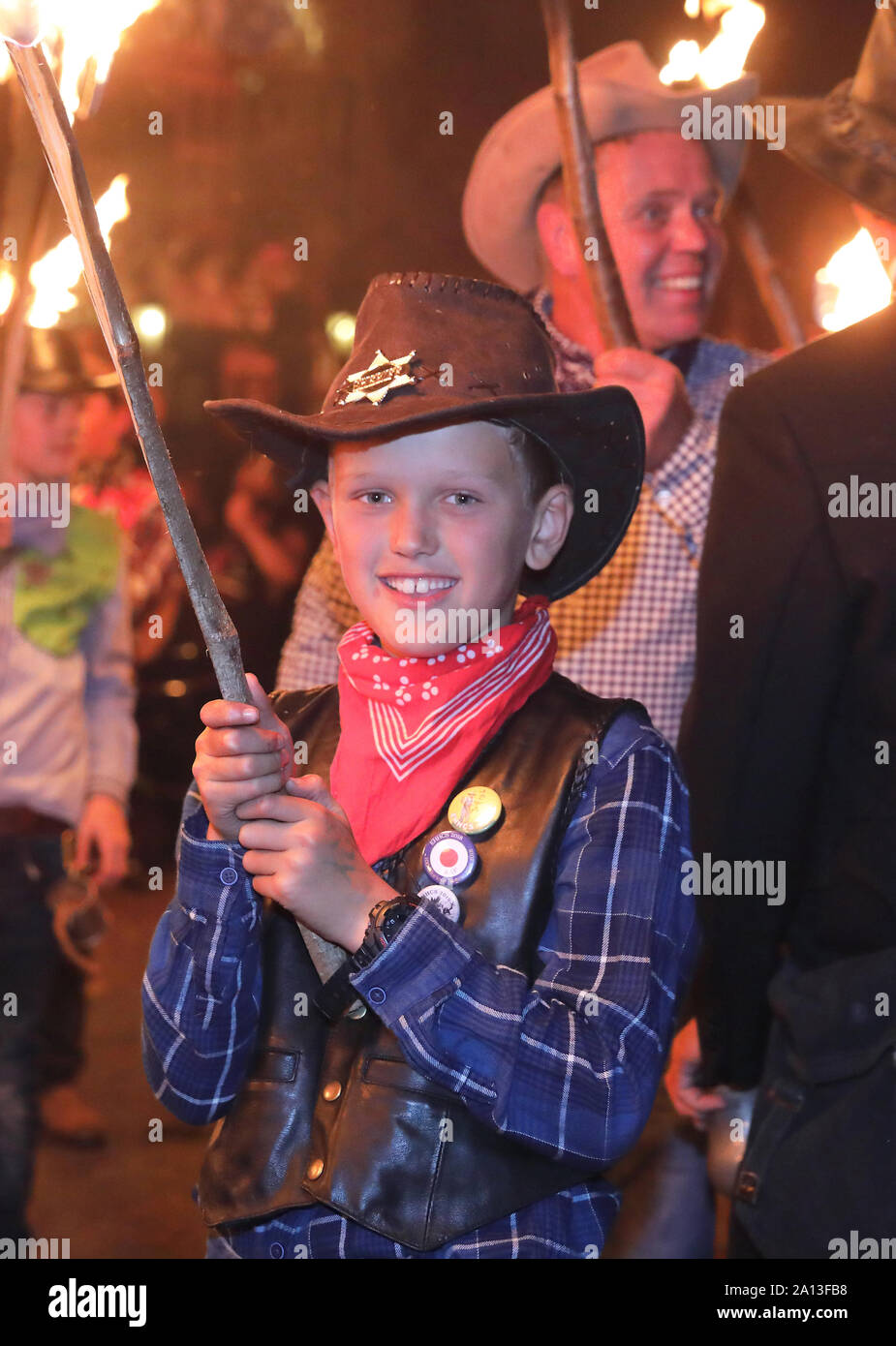 Mayfield, the historical Sussex village's annual Bonfire and Torchlight ...