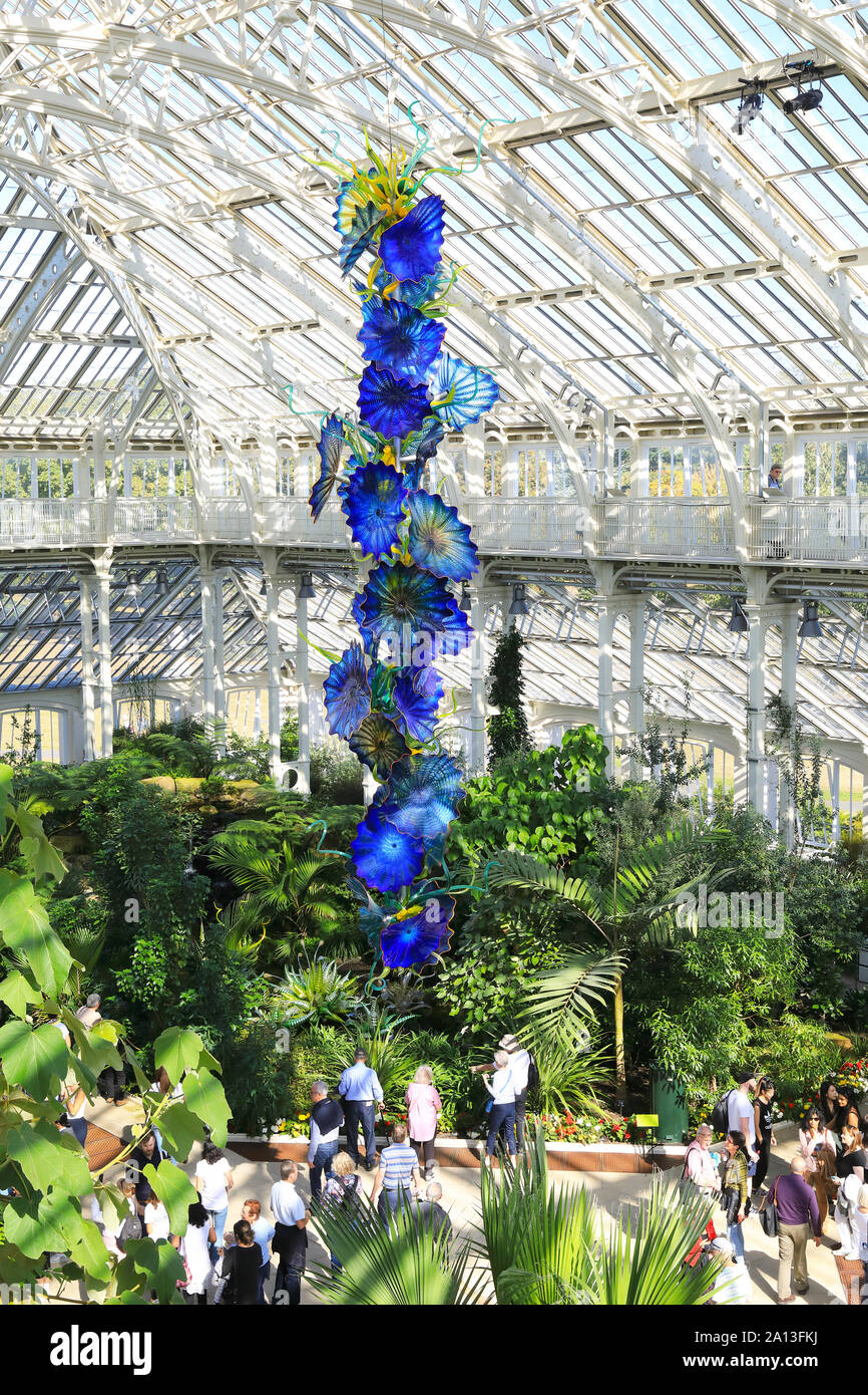 Exhibition in kew gardens hi-res stock photography and images - Alamy