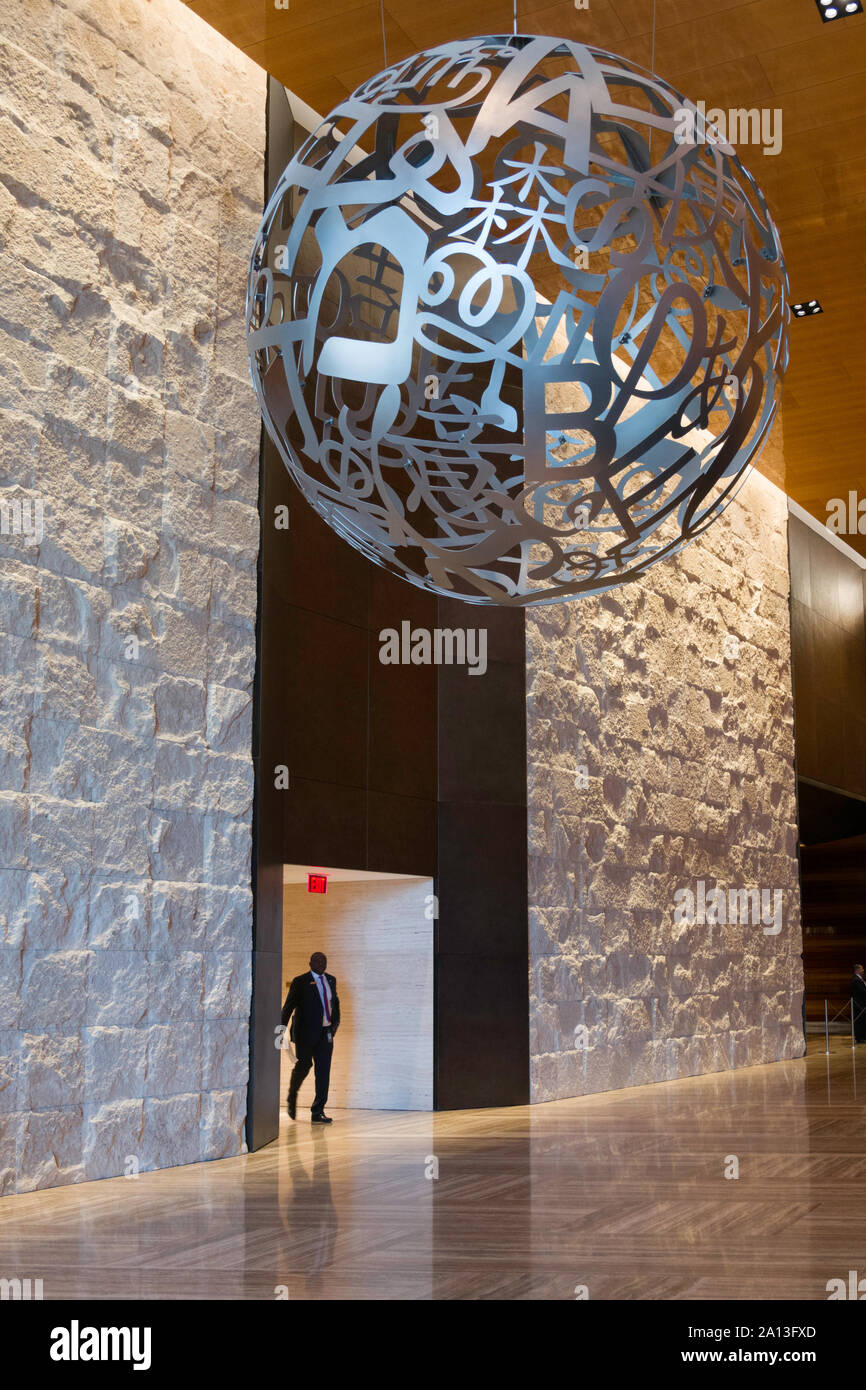Security Guard at The Shops at Hudson Yards Complex, NYC, USA Stock ...