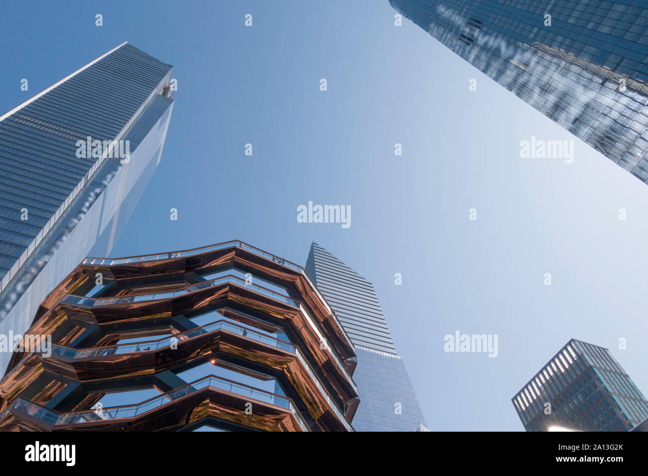 The Vessel structure is the centerpiece of the Hudson Yards Complex ...