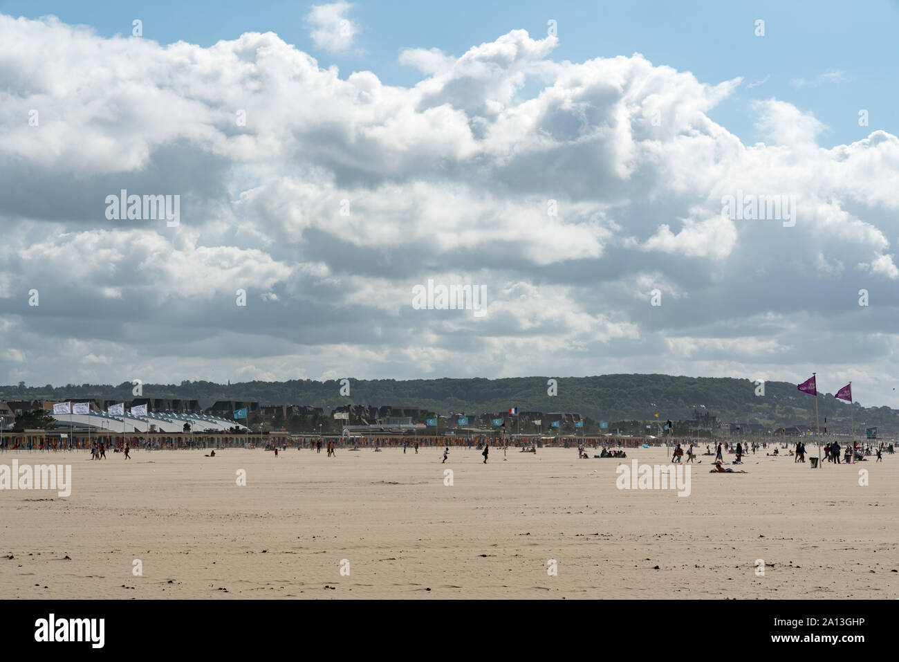 Expansive beaches hi-res stock photography and images - Alamy