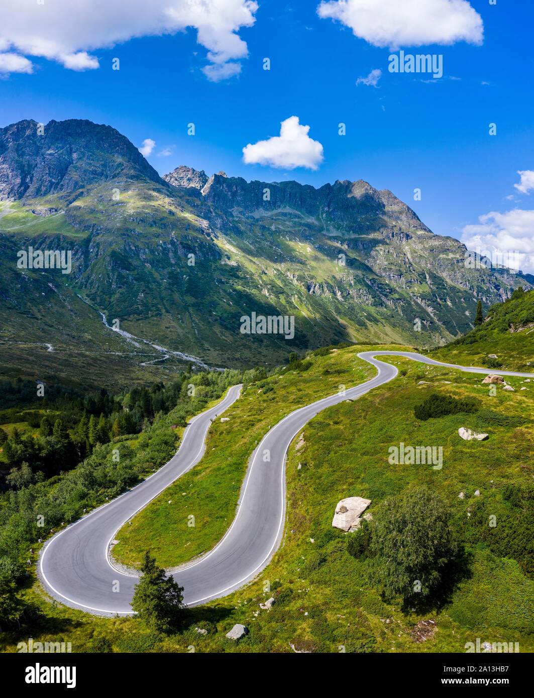 High curve hi-res stock photography and images - Alamy