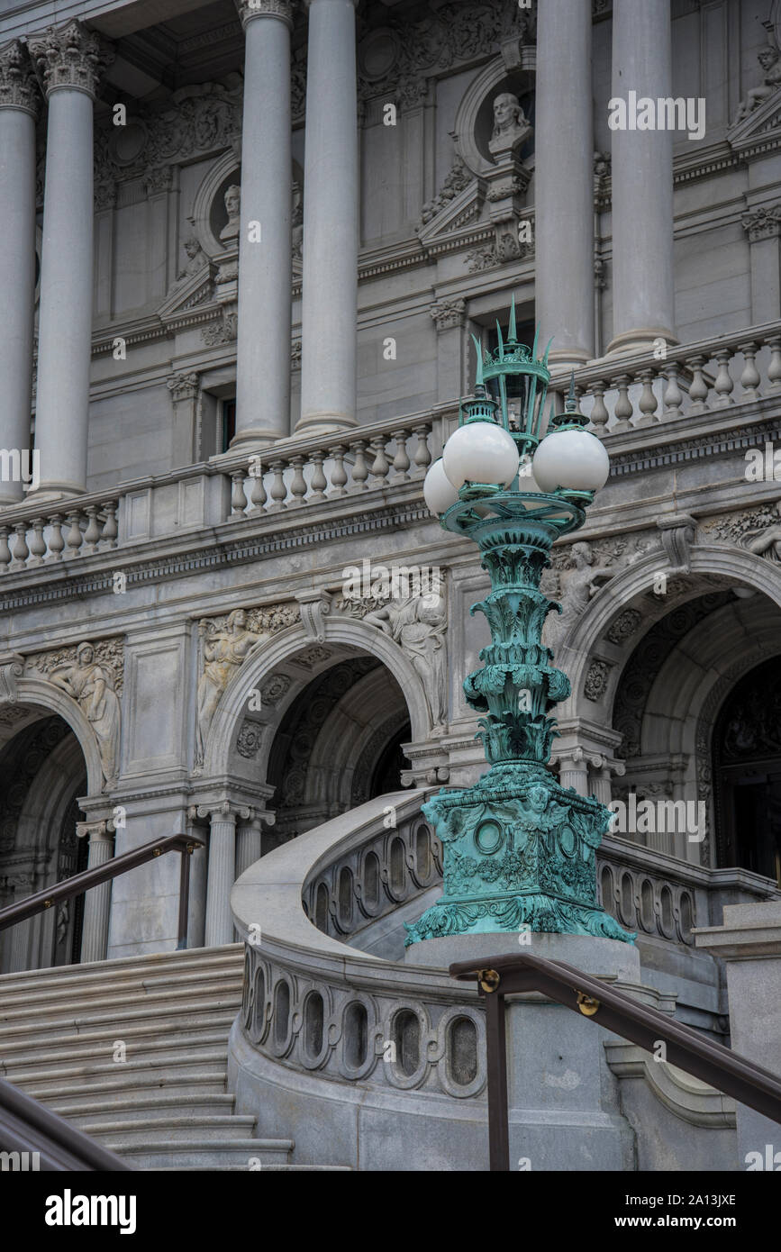 Washington library columns hi-res stock photography and images - Alamy