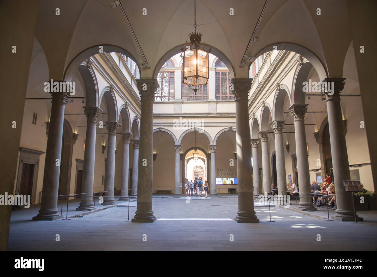 Italy, Florence, the court of the Strozzi palace Stock Photo - Alamy
